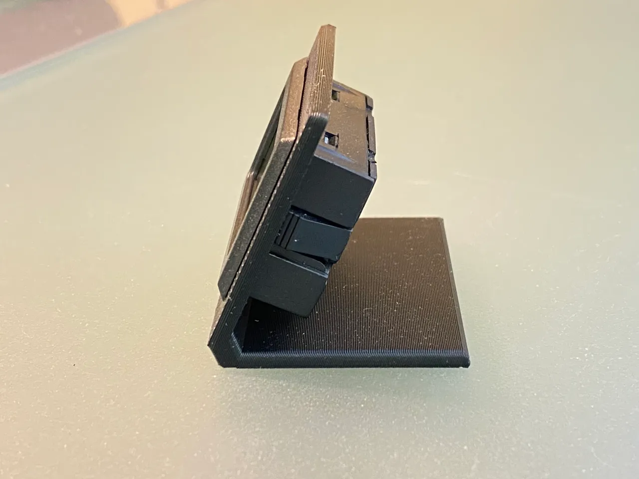 Basic Temp/Humidity Stand by Forker45 | Download free STL model ...