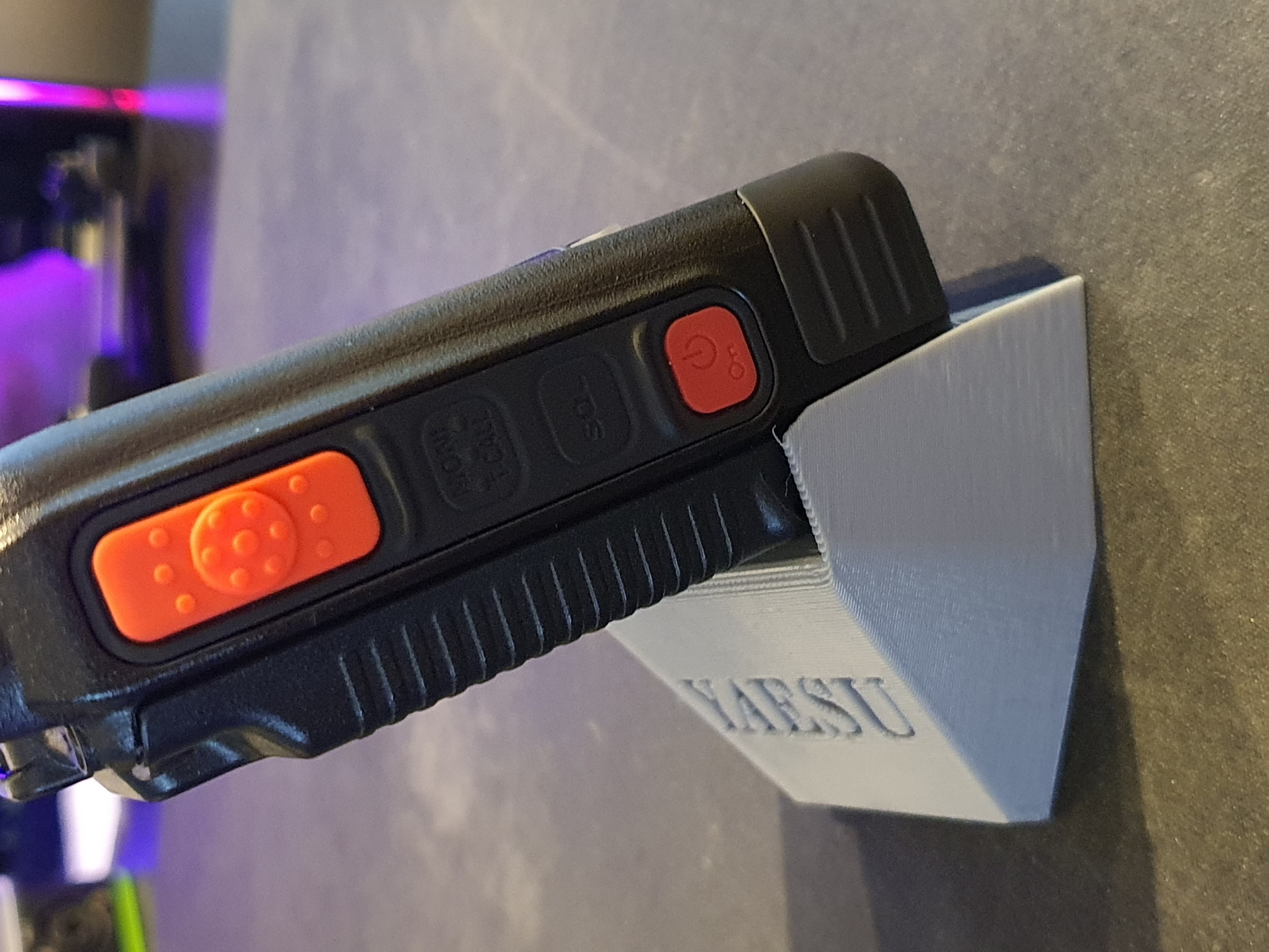 Yaesu FT5D table stand by MikkoP HAM3D | Download free STL model ...