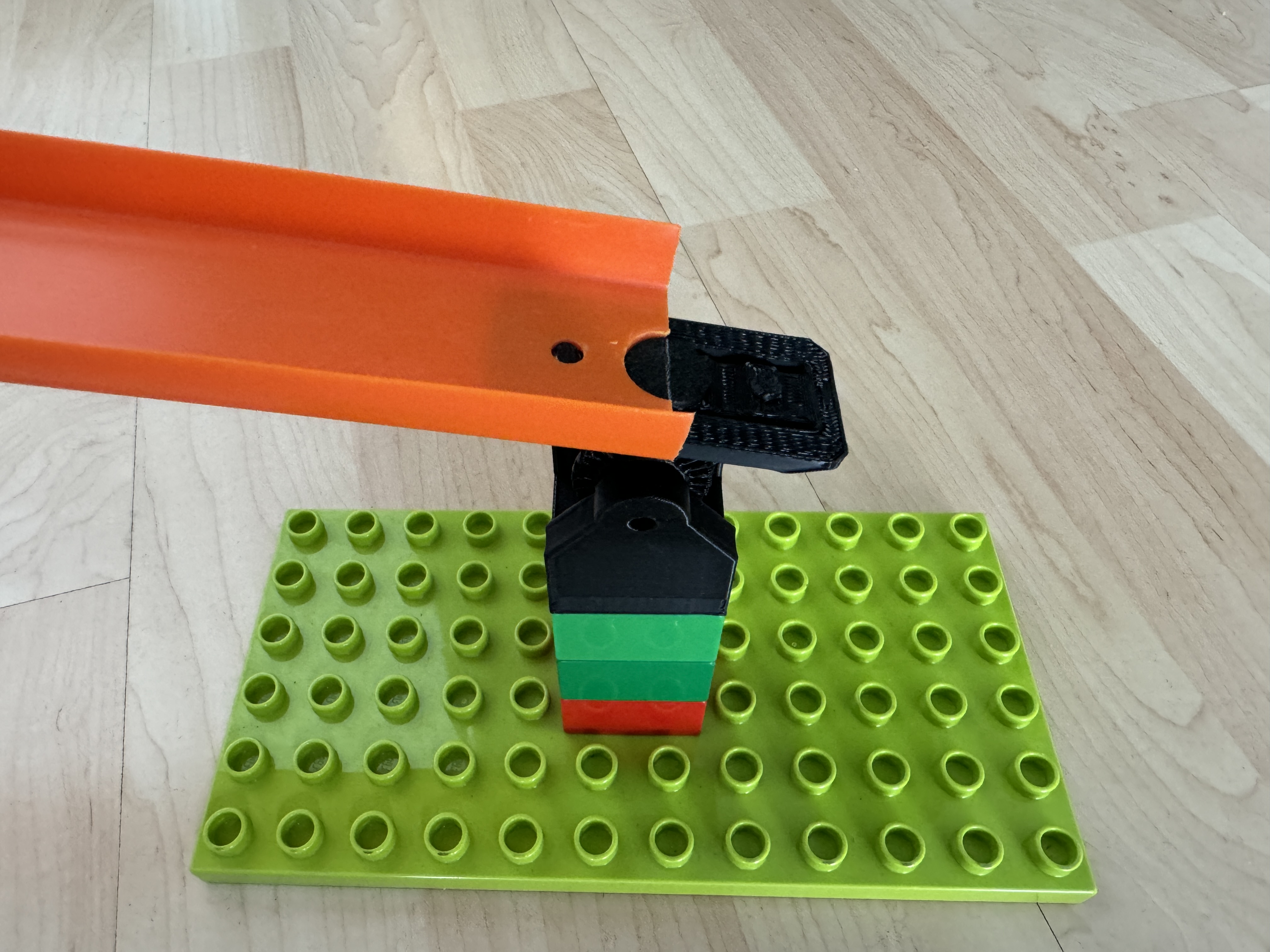 Lego Duplo to Hot Wheels Hinge Adapter V3 + BETA Trackholder with ...
