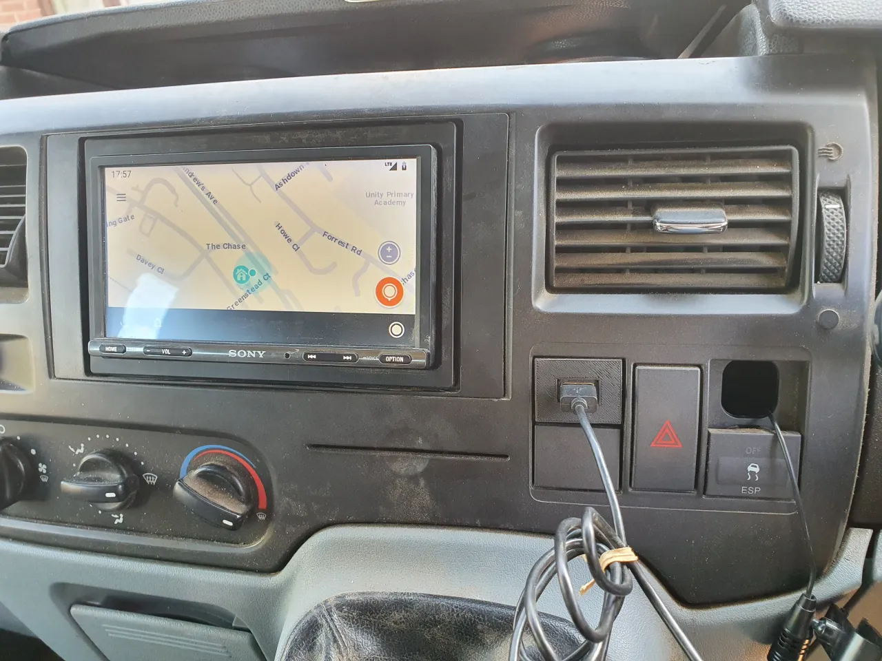 USB fascia for MK7 Ford Transit by Luigi Vampa | Download free STL ...