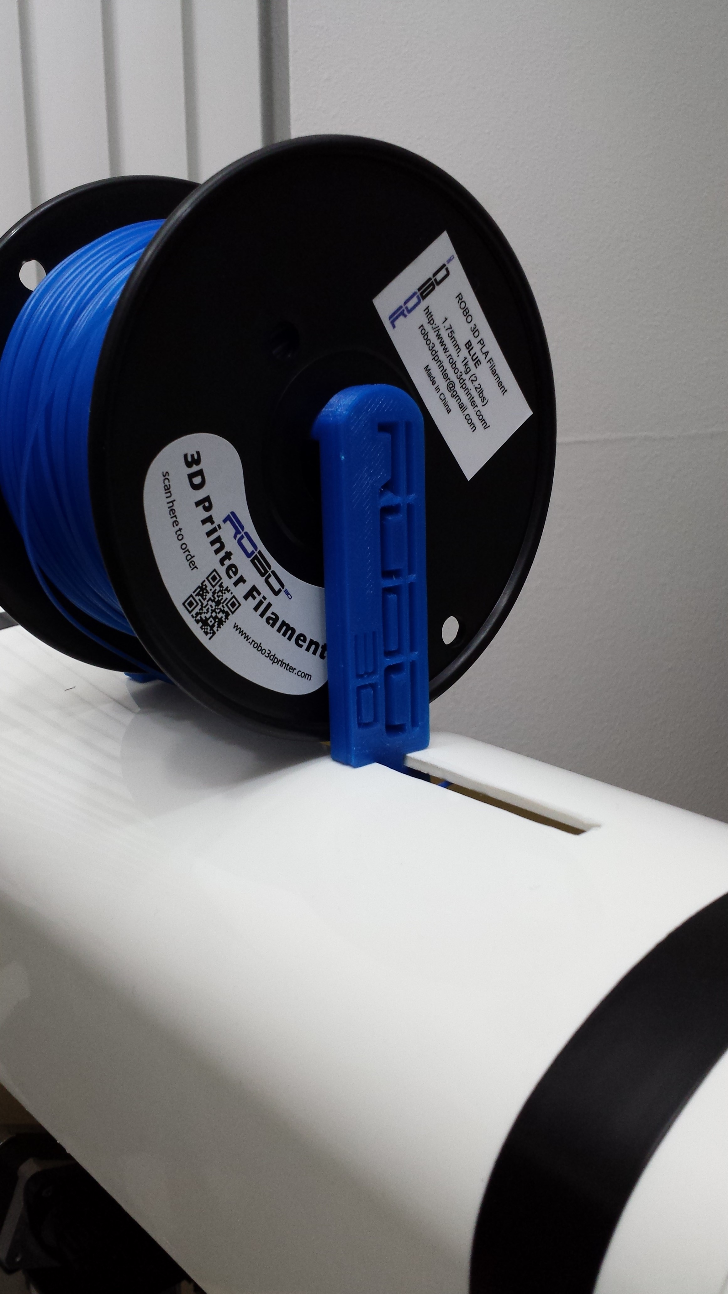 Robo 3D Spool Holder (updated) by V1 Engineering | Download free STL ...