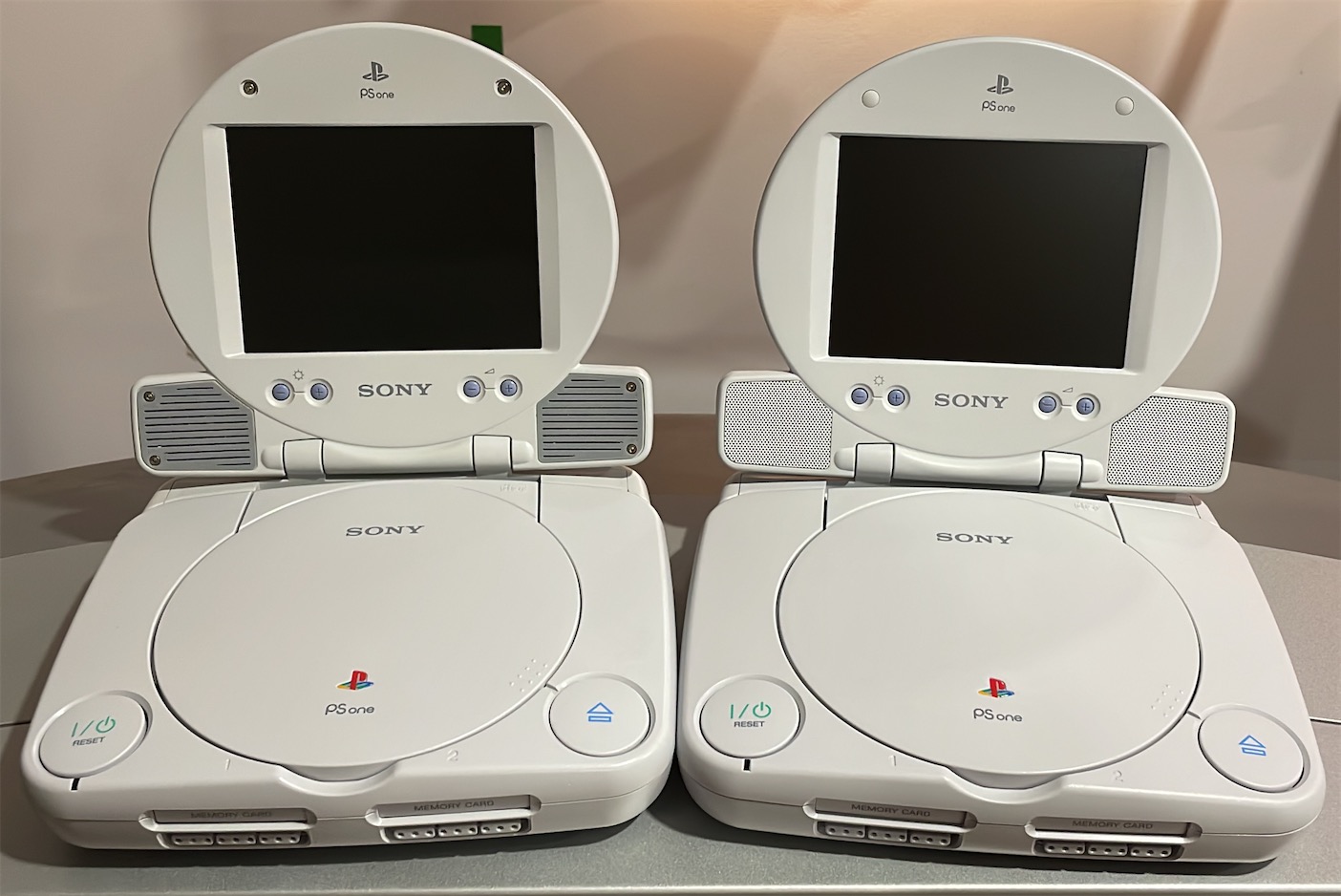 Speaker Grill for PSone LCD Screen by Jeff Chen | Download free STL ...