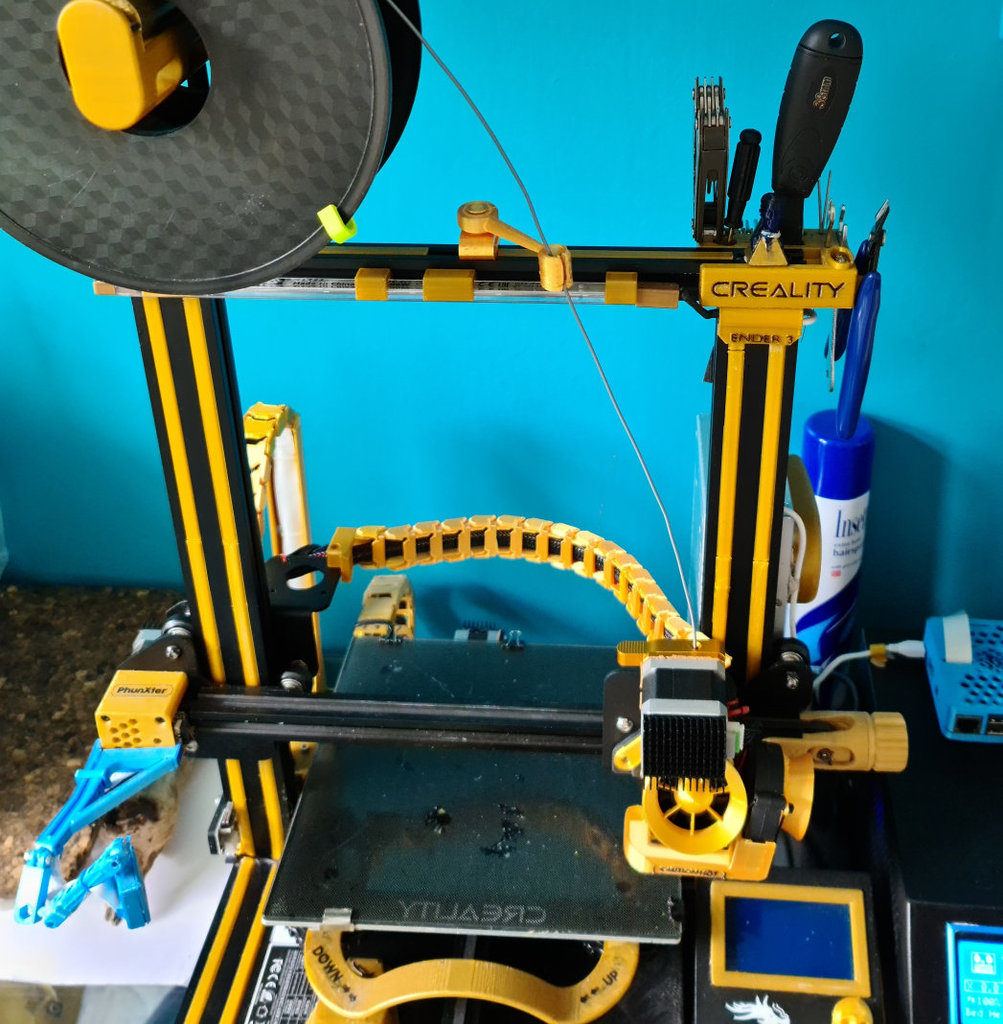 Direct Drive Filament Guide (any 2020 3D Printer) by PhunXter ...