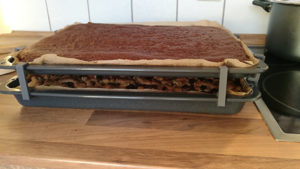 Baking tray stacker by dr.dentz | Download free STL model | Printables.com