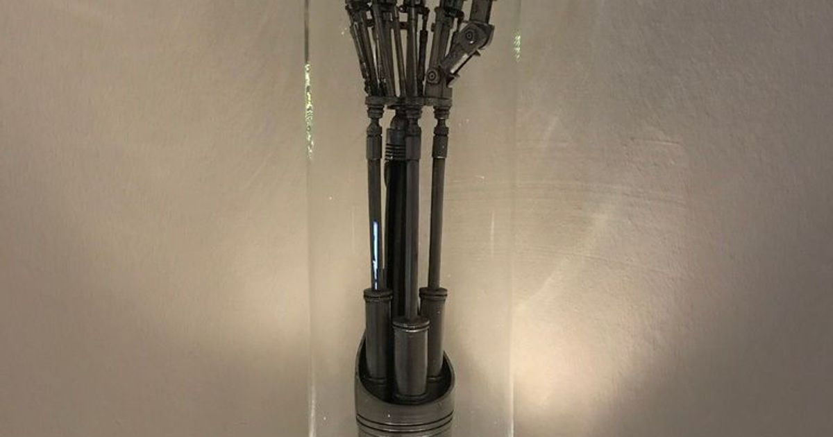 DIY Life-Size Terminator Arm Lamp by LayerLux3D | Download free STL ...