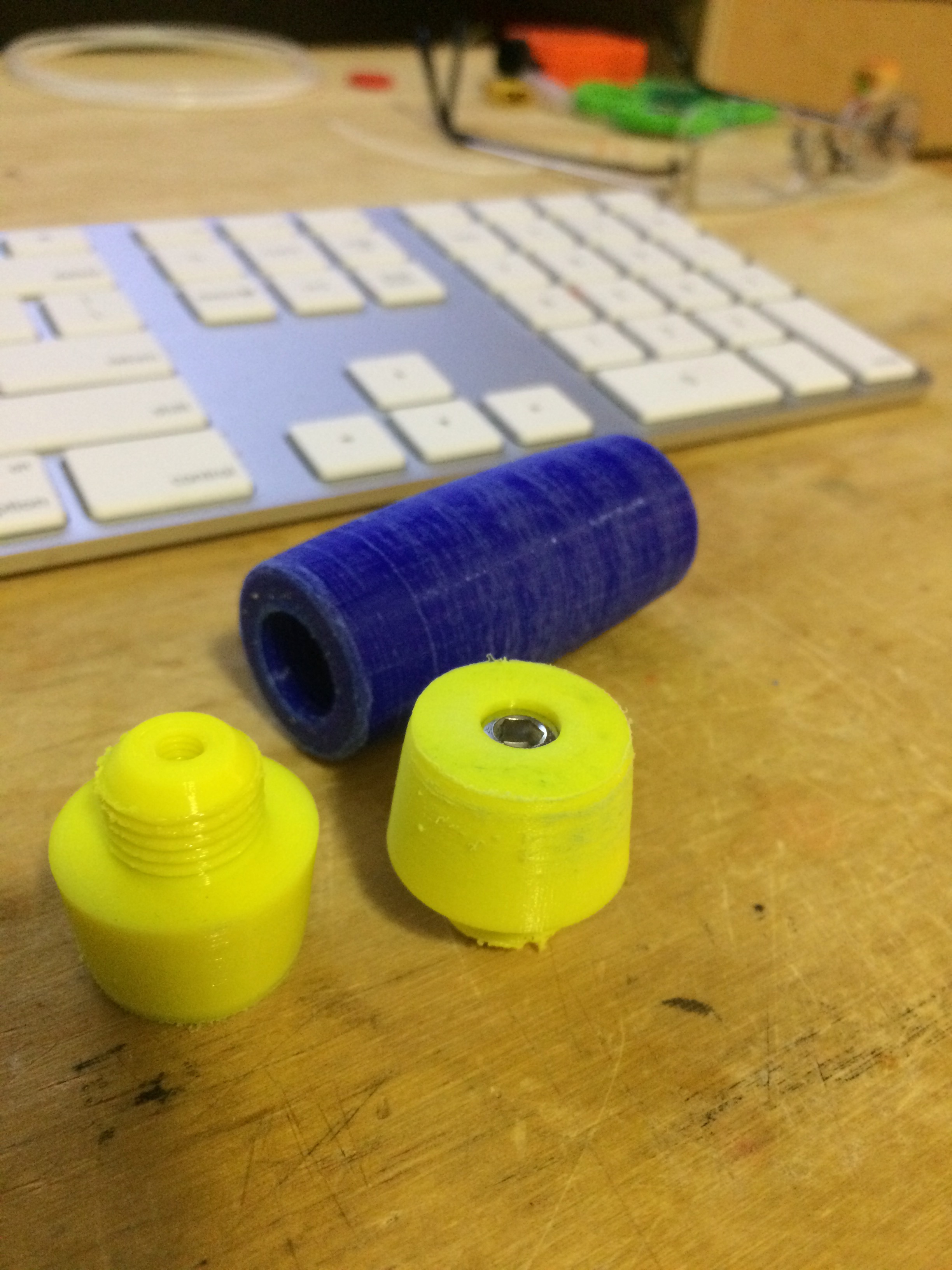 Rolling/Flip Stick by Thomllama | Download free STL model | Printables.com