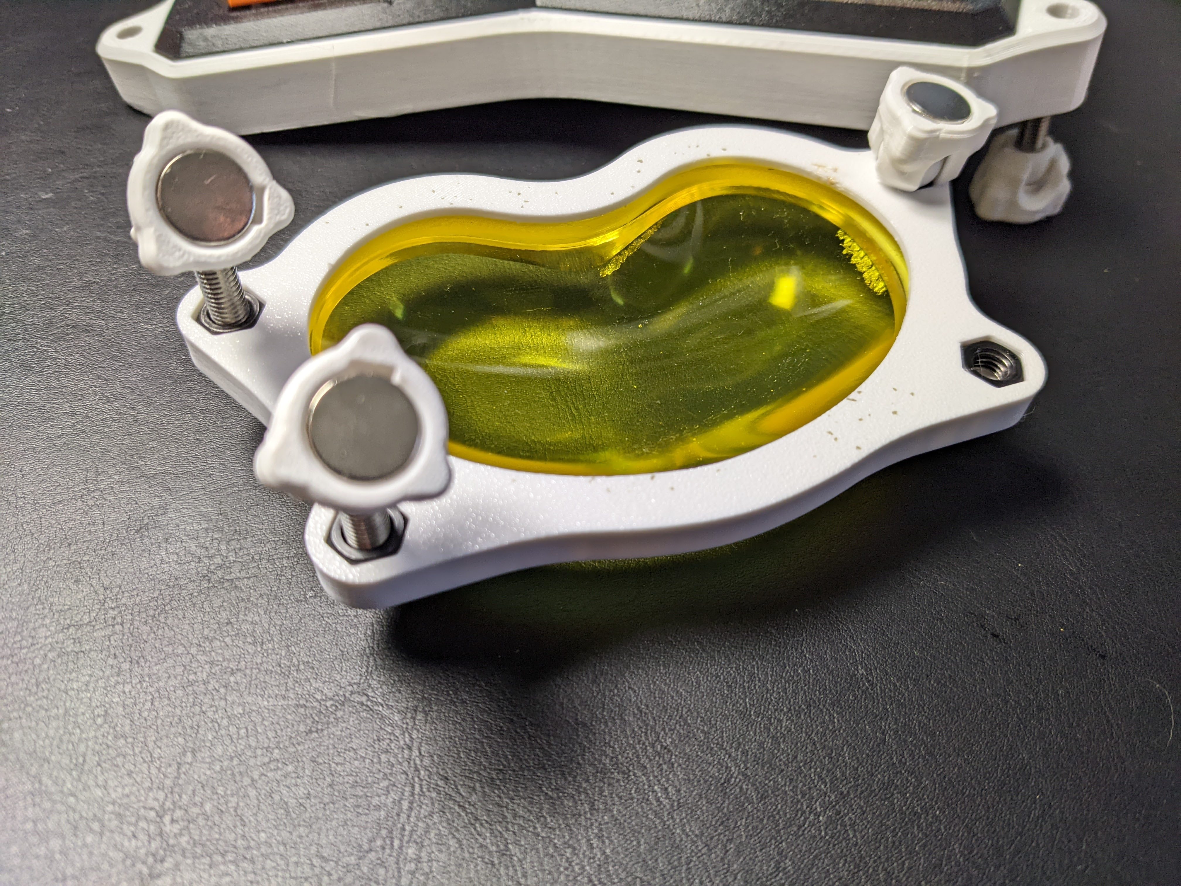 Ergonomic keyboard wrist rest tilt adjustment by JellyTitan | Download ...