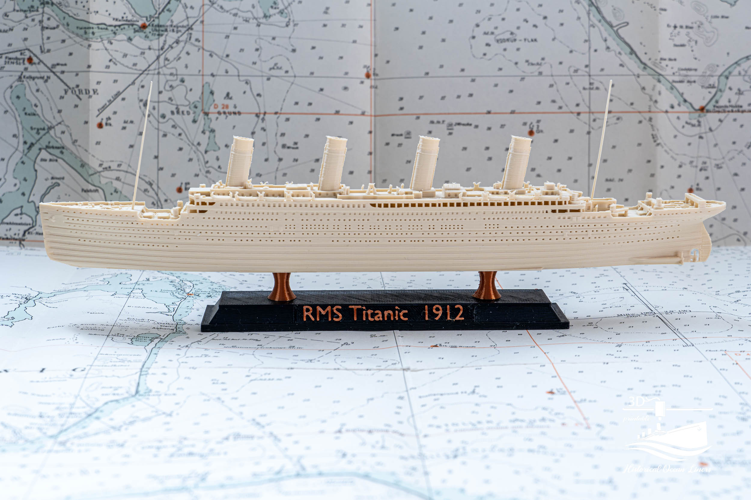 RMS Titanic 1:1000 by vandragon_de | Download free STL model ...