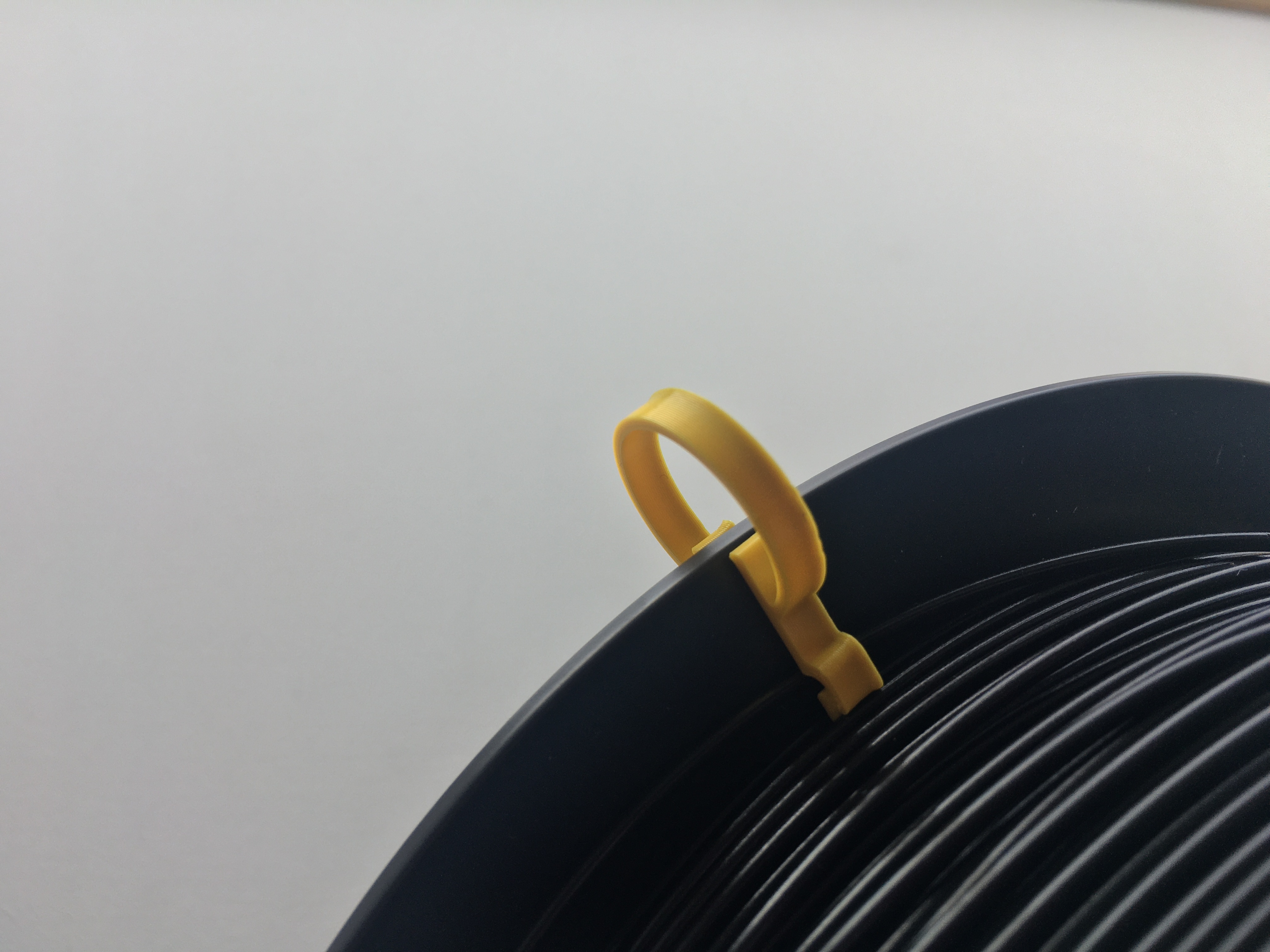 1.75mm Filament Clip by id4uManufacturer | Download free STL model ...