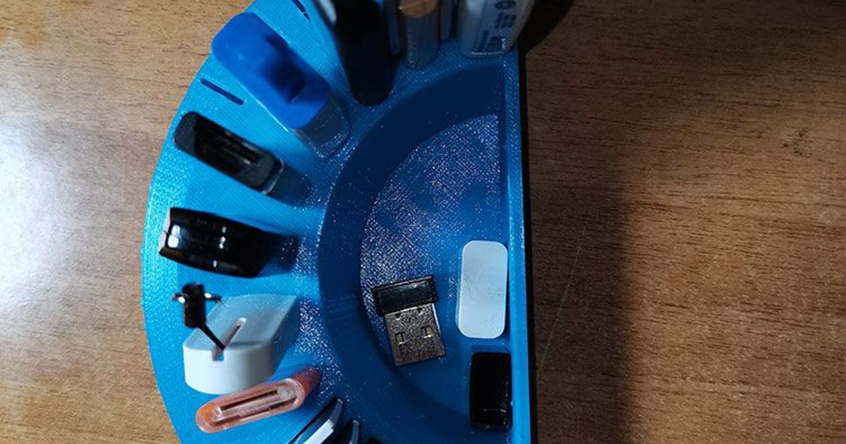 USB ORGANIZER by Gino | Download free STL model | Printables.com