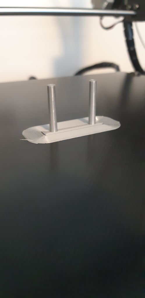 Stringing Test (thin base) by Dedfly | Download free STL model ...