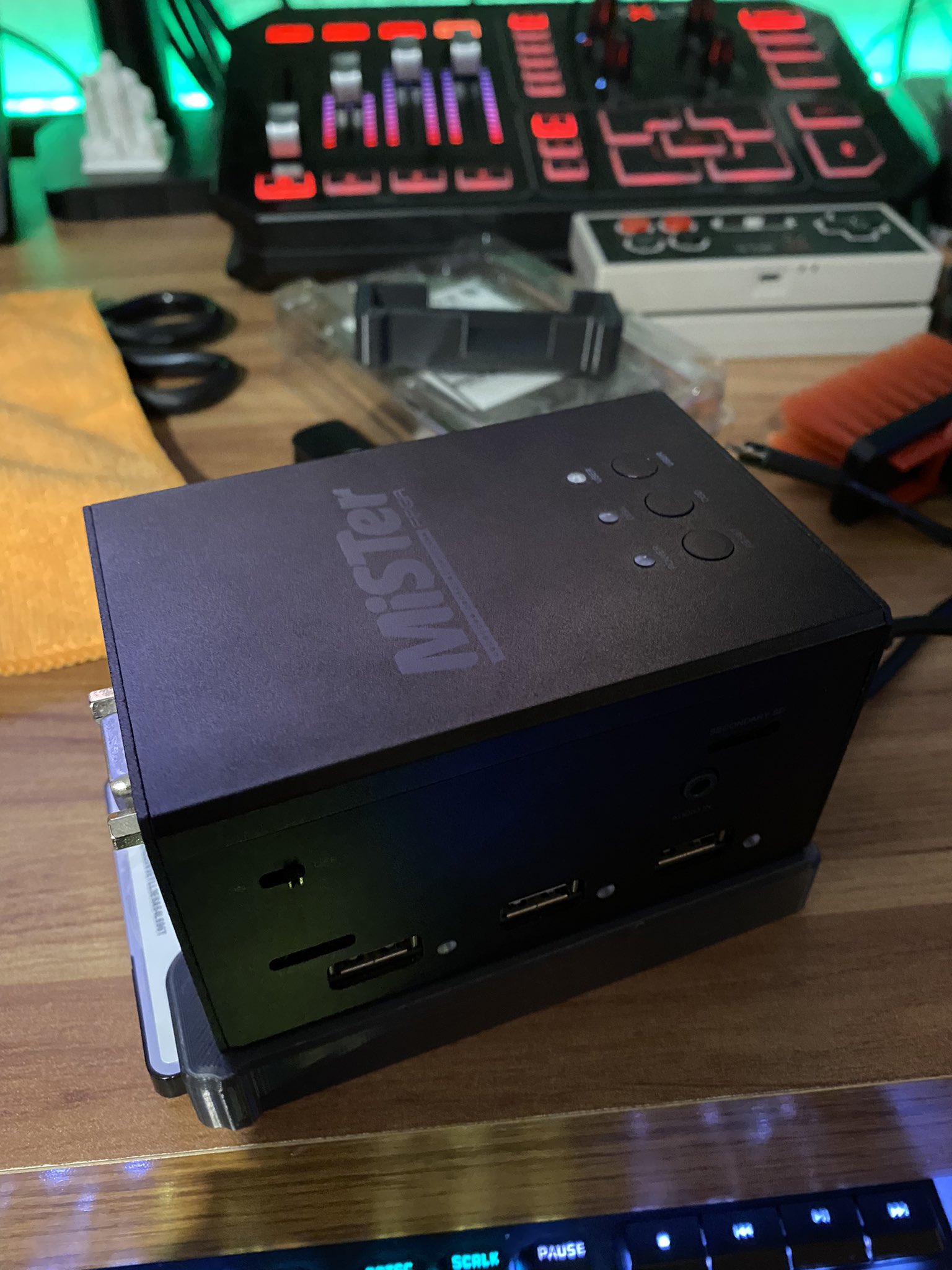 MASE Front Open - MiSTer Attached SATA Enclosure for MiSTer FPGA ...