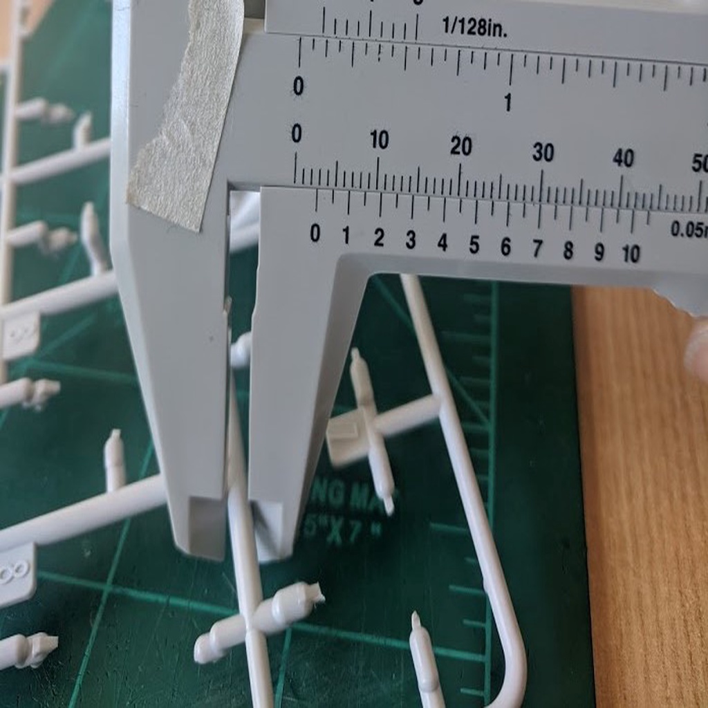 Gunpla Runner Wall Clip by kitsuno | Download free STL model ...