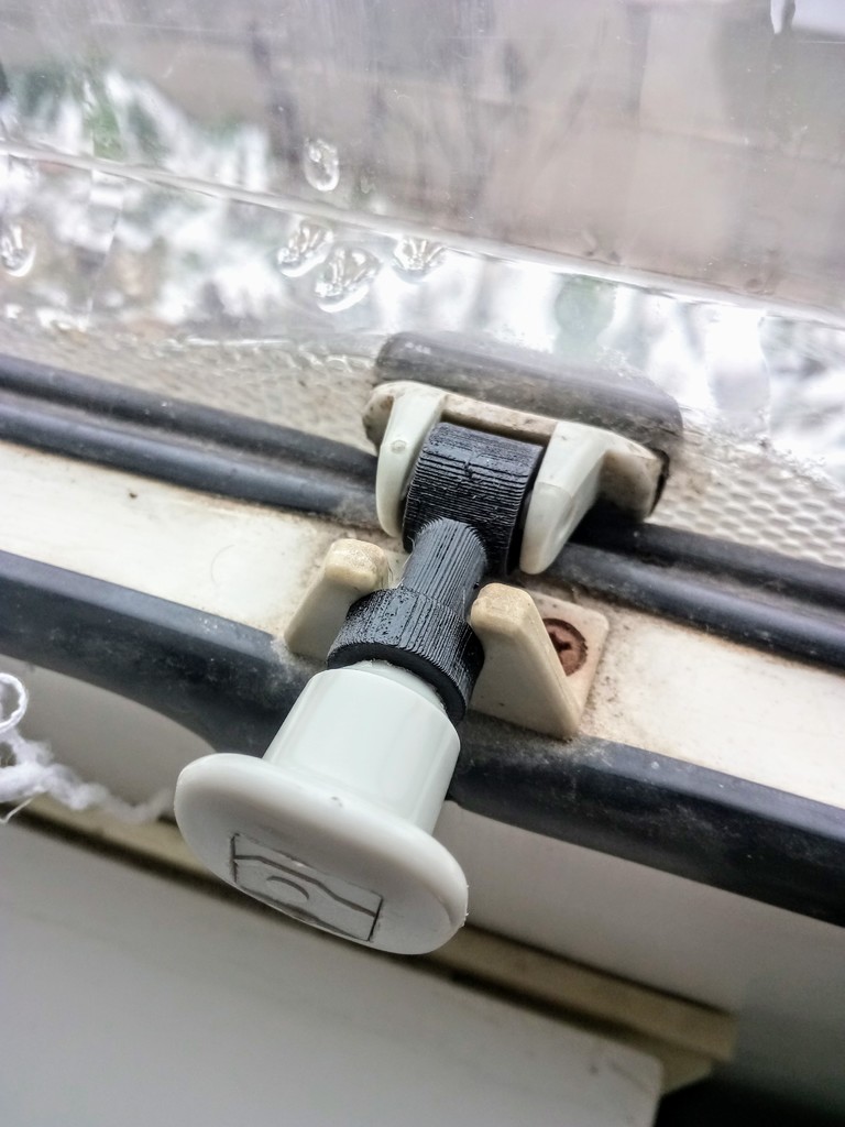 caravan window pull over (window lock) von hygy | Kostenloses STL ...