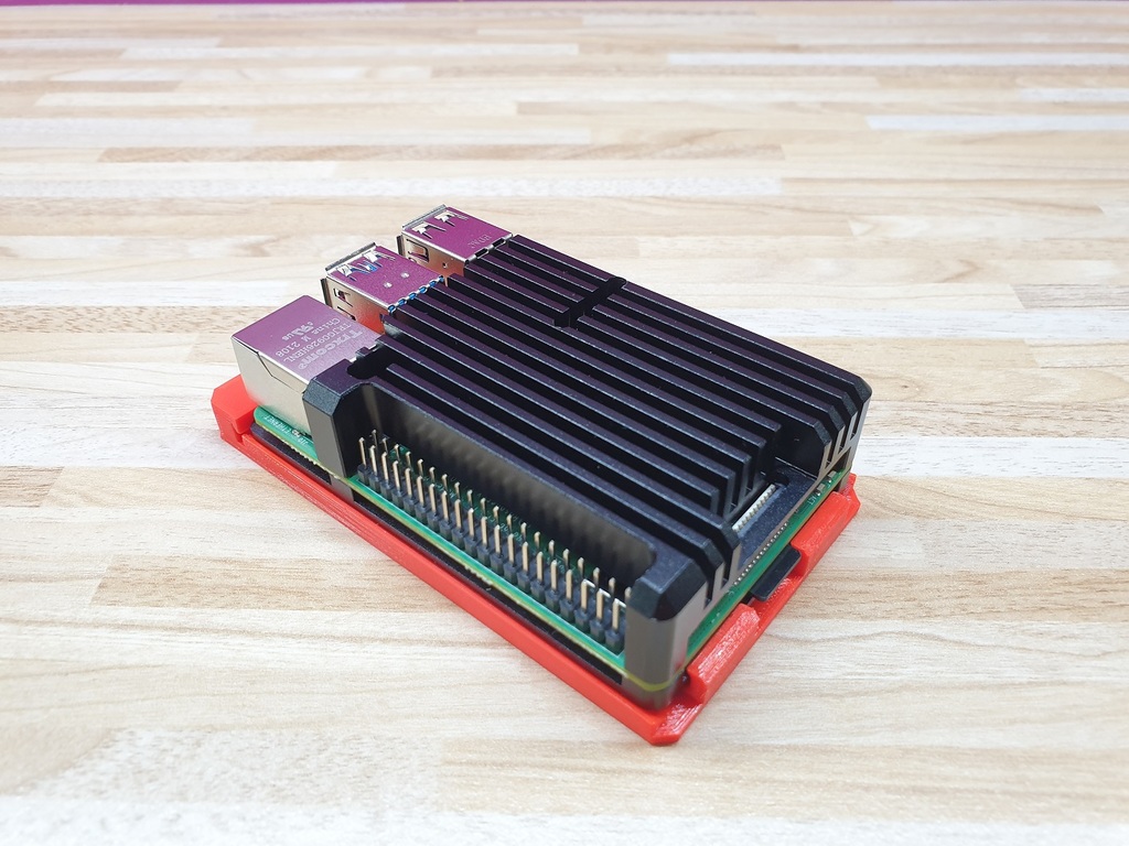 Raspberry Pi 4B aluminium case mount by lachtan86 | Download free STL ...