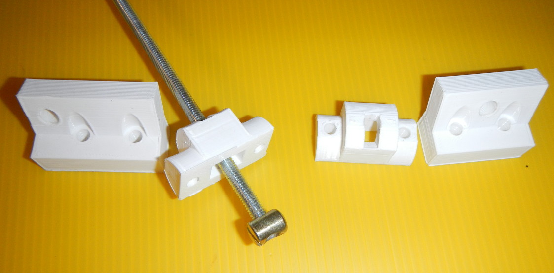 CReality CR-10 / CR-10S Z axis stabilizer brace, including OpenSCAD ...