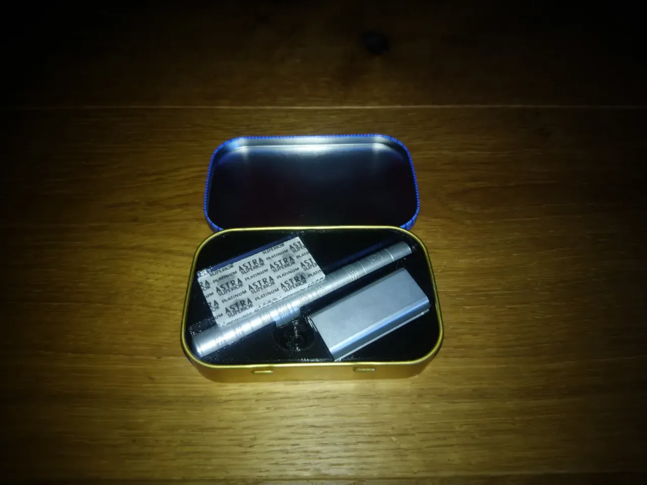 travel case for the henson AL13 double edge razor used with a grether's ...