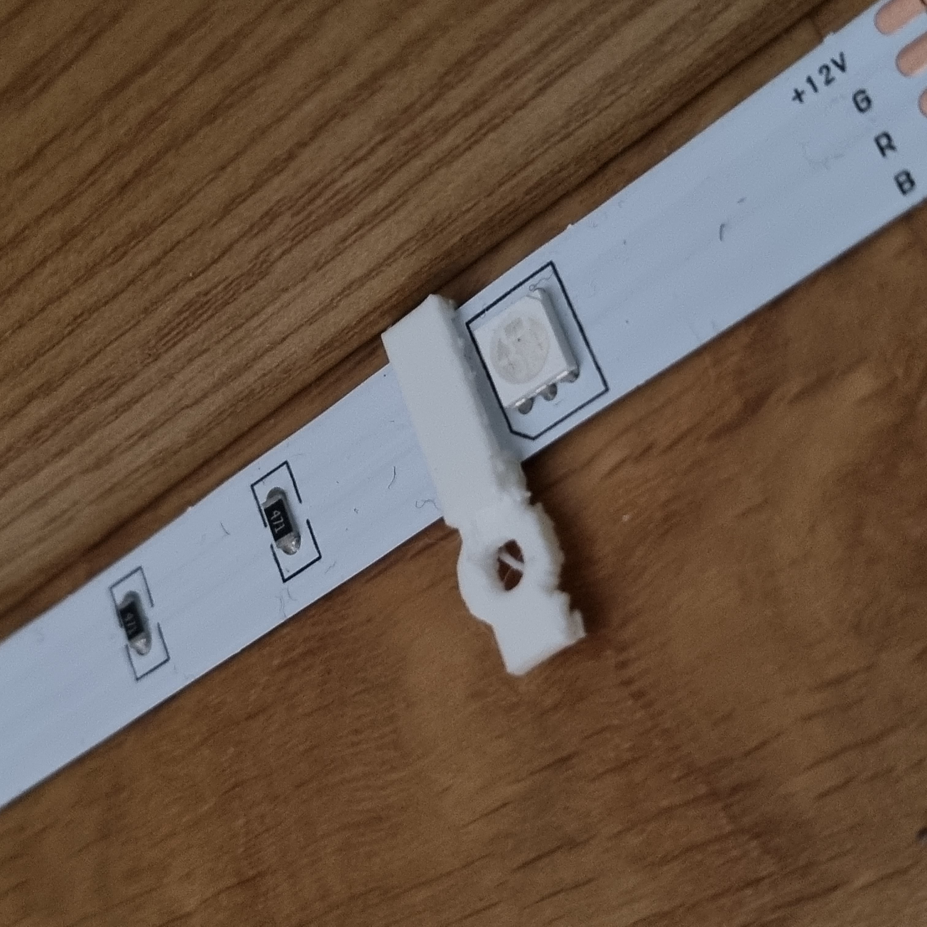 Light strip holder with screw by Davis543 | Download free STL model ...