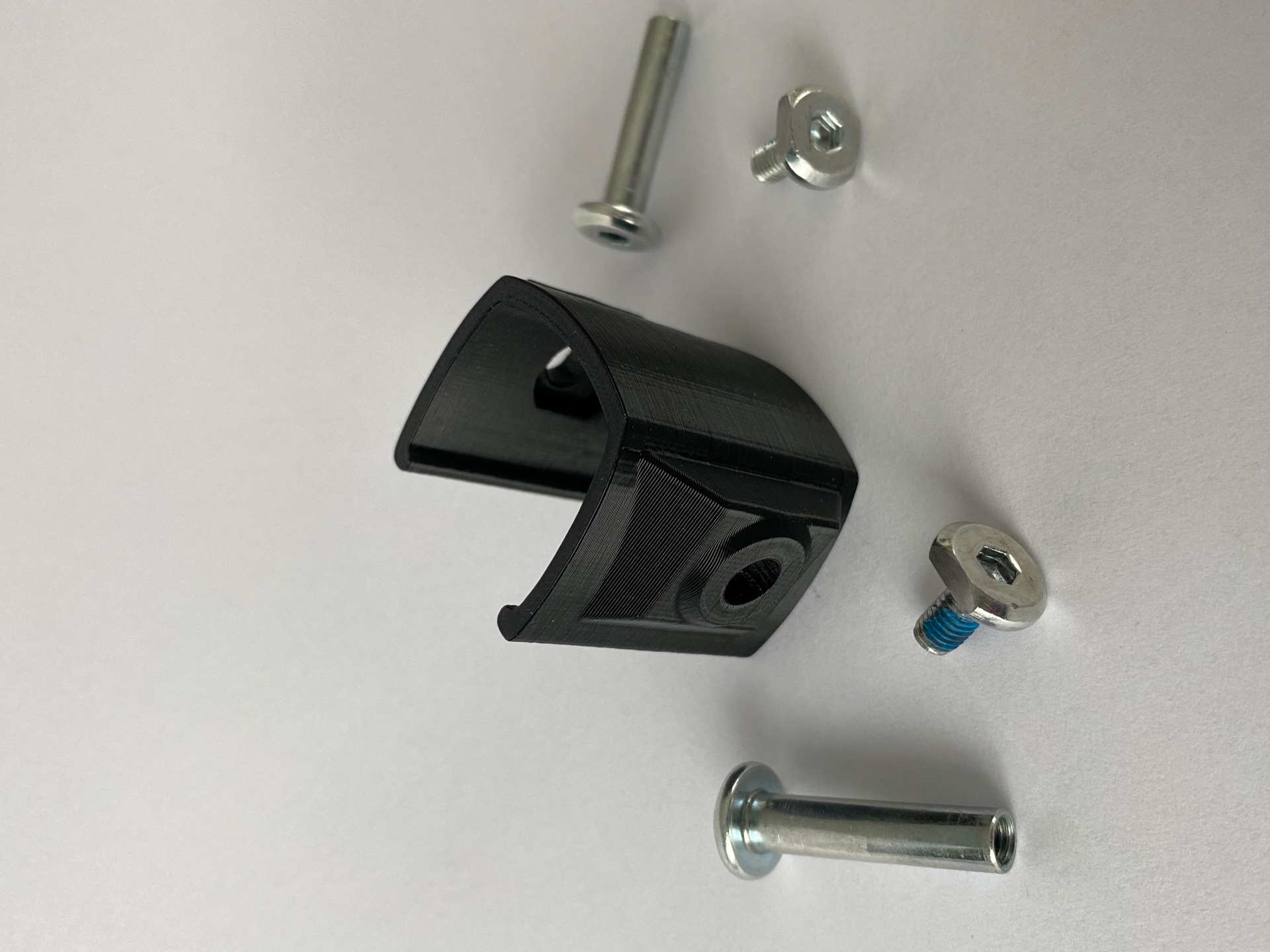 Bosch ISIO telescopic handle wheel bracket by eds_3d_shop | Download ...