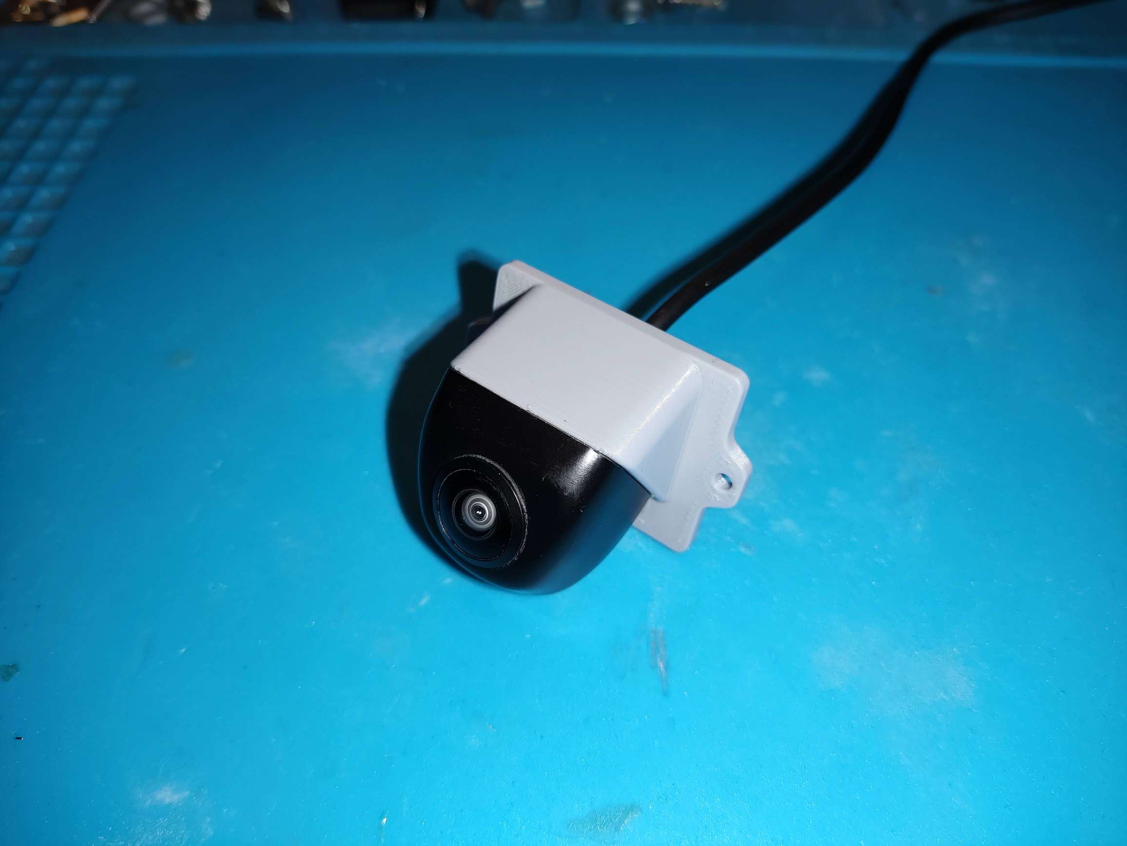 GX470 Backup Camera Mount by JdogAwesome | Download free STL model ...