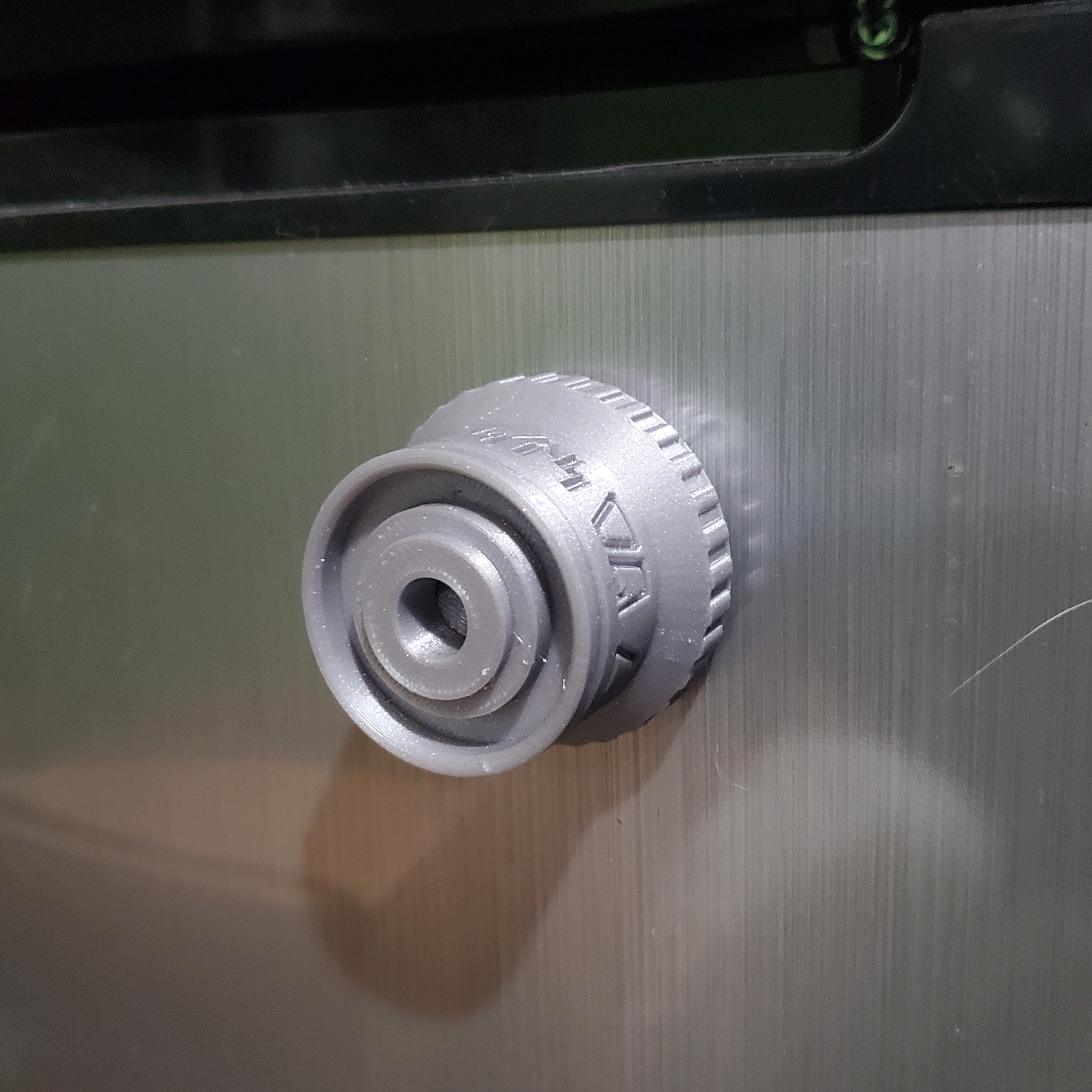 Droid Restraining Bolt Fridge Magnet (Star Wars) by lizard_e ...