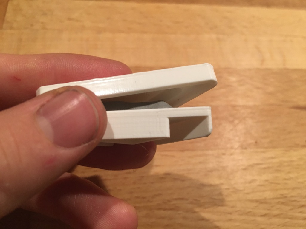 Sugru and 3D printed feet for the Ultimaker by Droopas | Download free ...