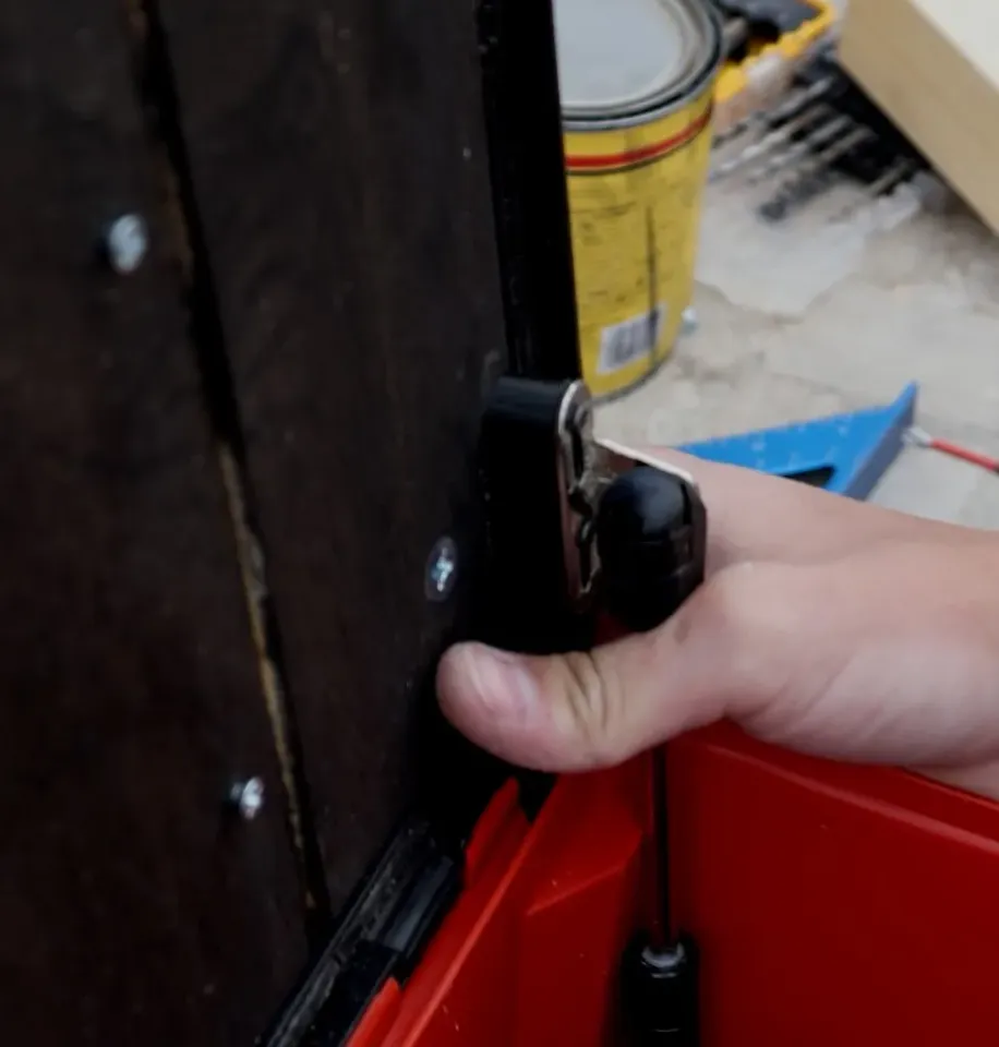 Gas Strut Standoff by Iron Pixel Designs | Download free STL model ...