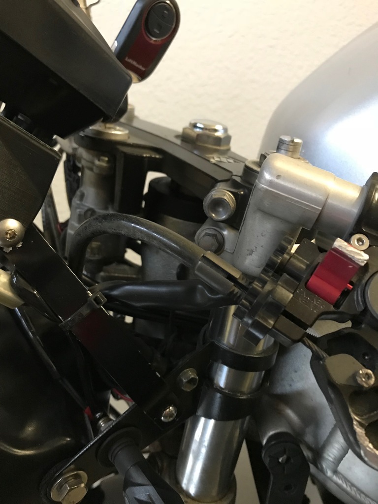 Suzuki SV650/1000 speedo/tach mount for naked conversion by nzalog ...
