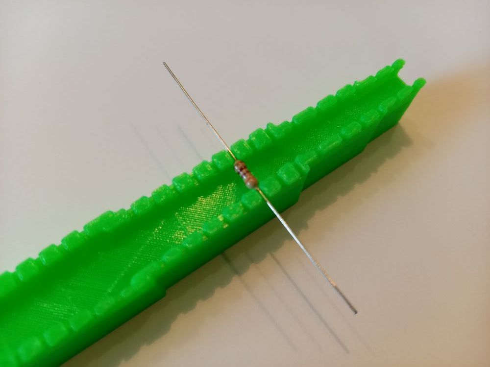 Biegevorrichtung für Widerstände (Bending device for resistors ) by ...