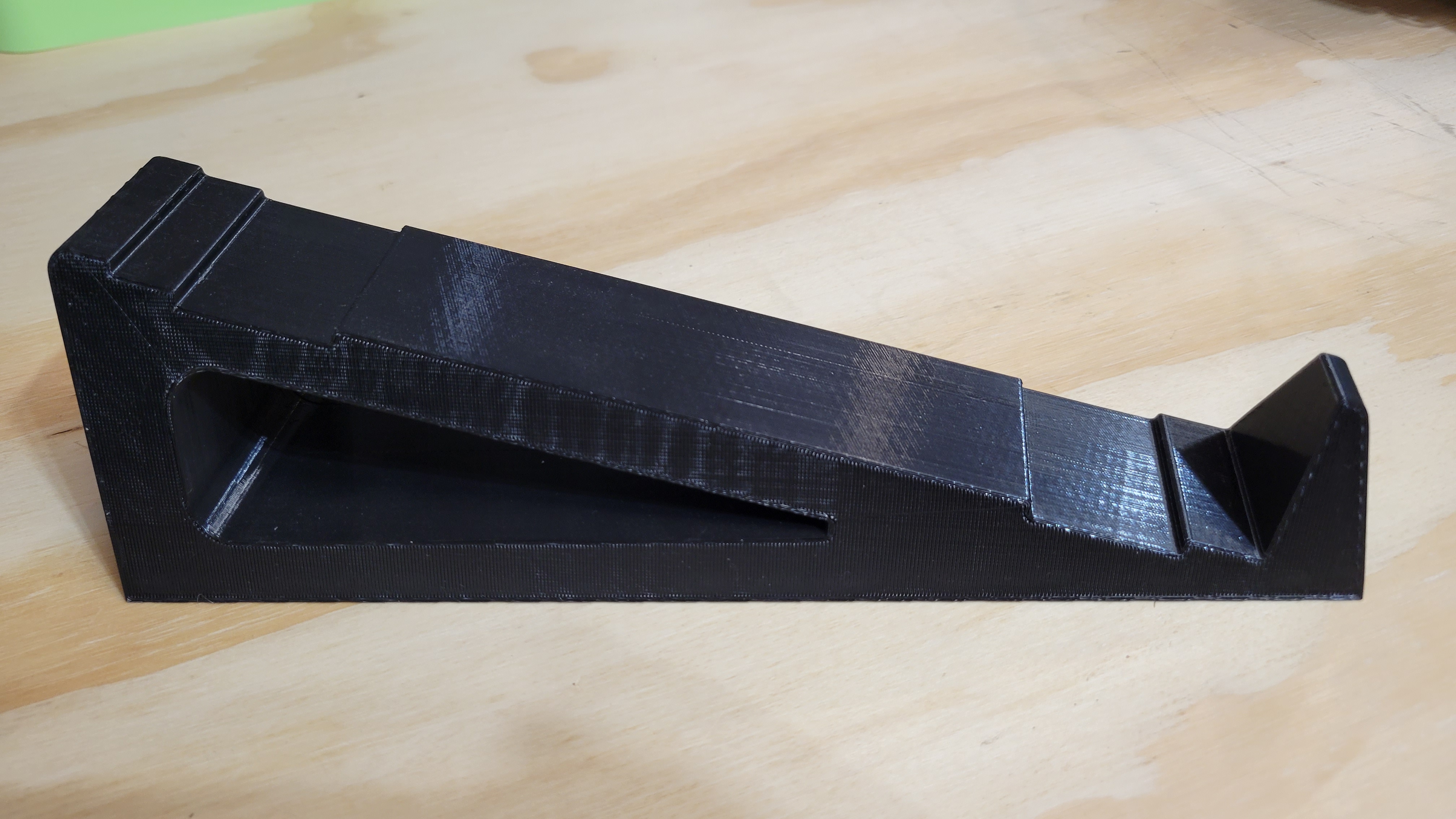 Akai MPC Live II 15 Degree Stand by Corey G | Download free STL model ...