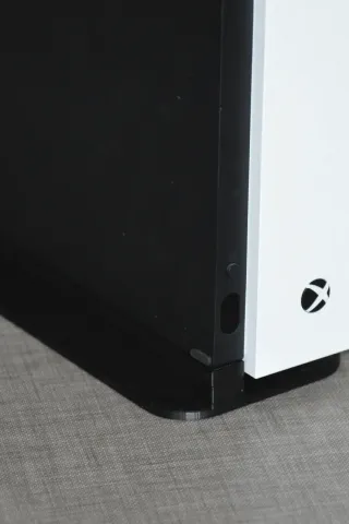 Xbox One S Vertical Stand with Rounded Corners by KubiV | Download free ...
