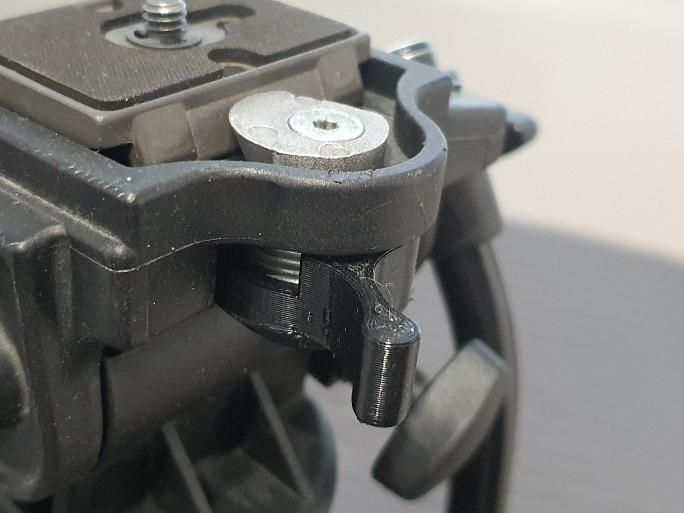 Manfrotto 200 plate release lever by MikkoP HAM3D | Download free STL ...