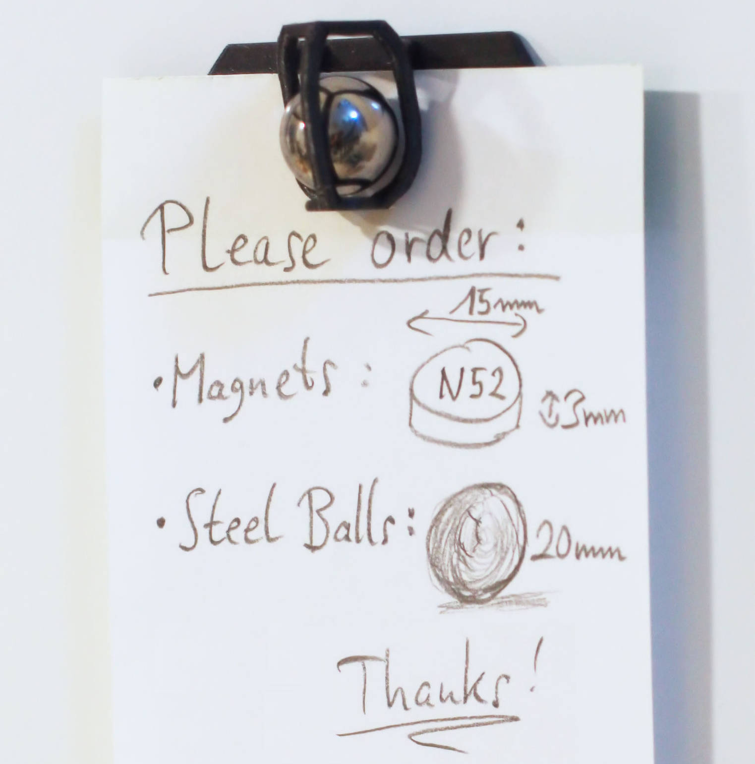 Gravity Paper Holder Magnet by mageb | Download free STL model ...