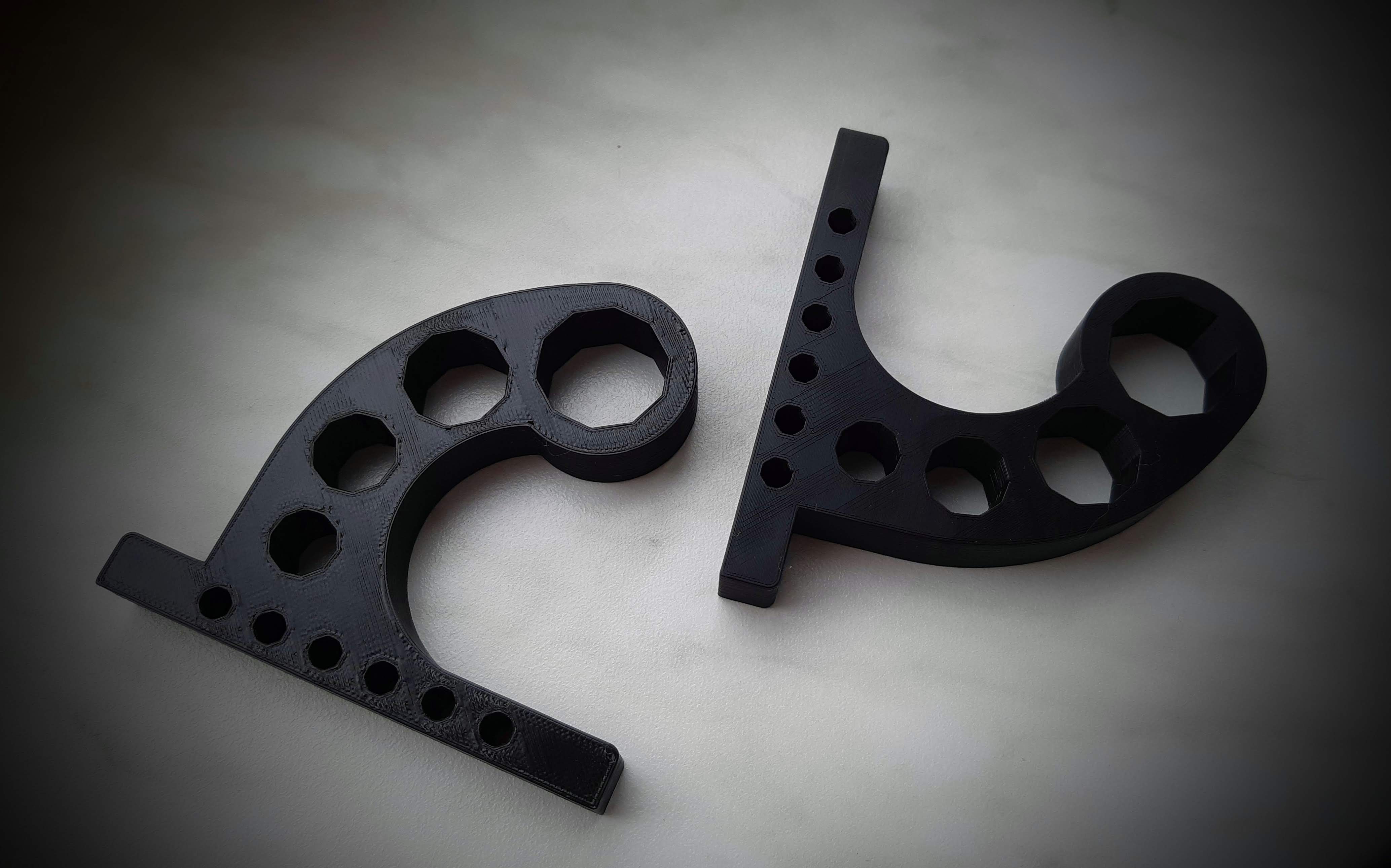 Motorcycle helmet hook. por Bostra | Descargar modelo STL gratuito ...