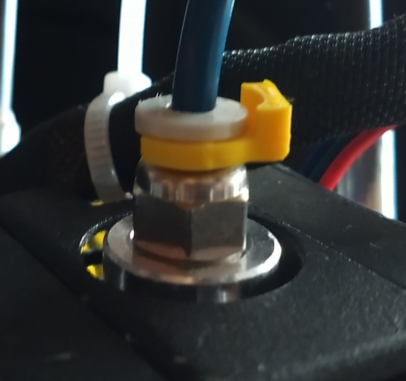 PTFE Push Fitting Clip (e.g. Creality Hotend) by Kai | Download free ...