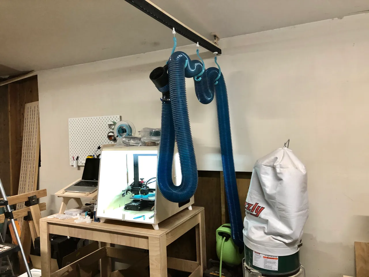 Ceiling Track System by Nate | Download free STL model | Printables.com