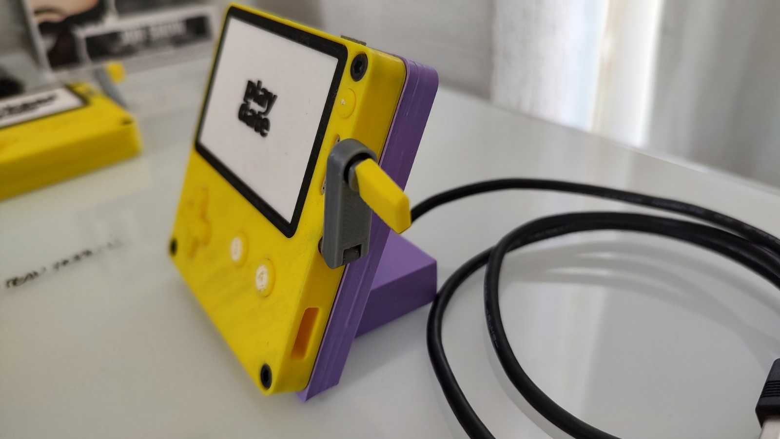 Playdate magnetic charging stand by tjjos | Download free STL model ...