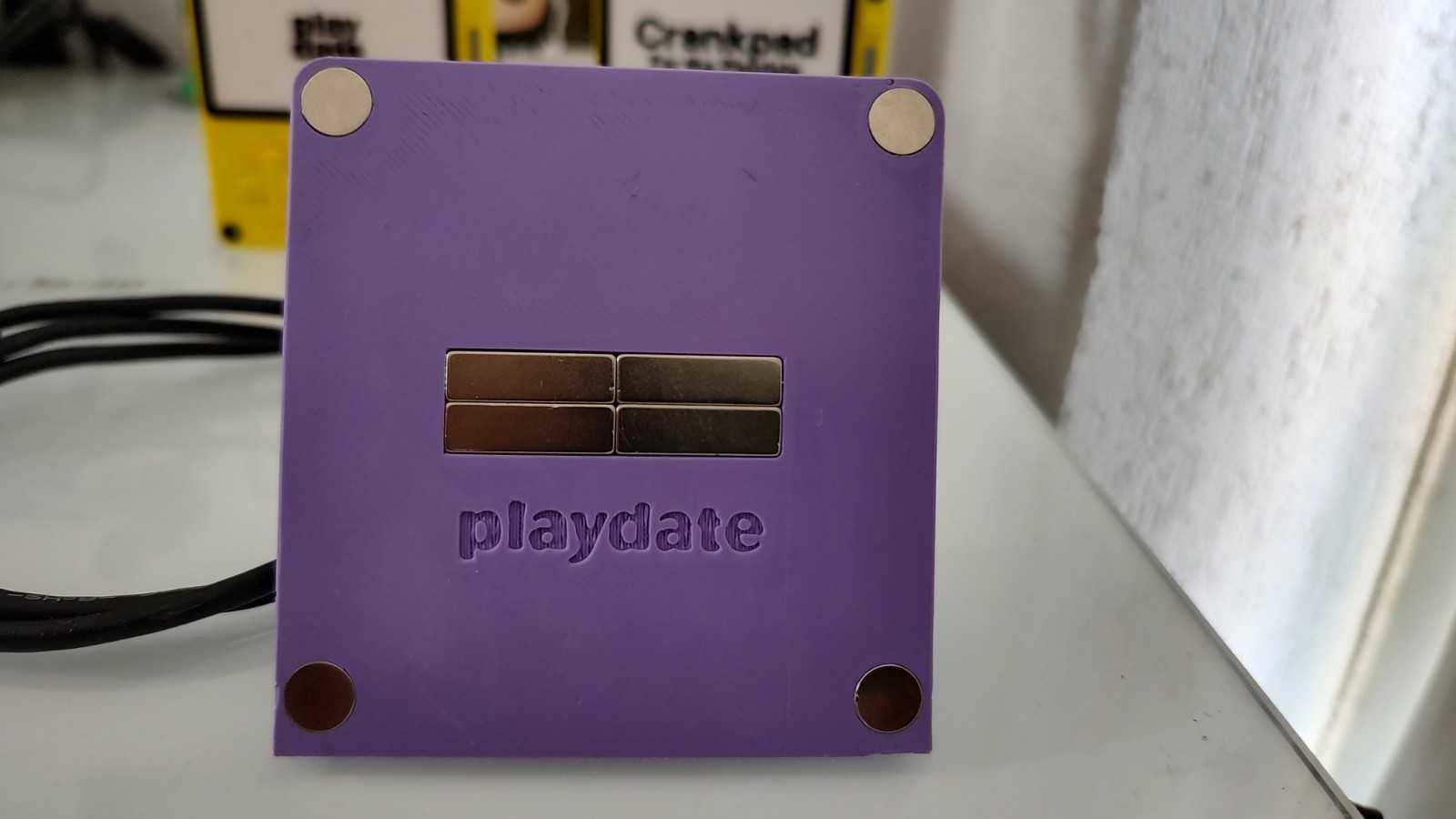 Playdate magnetic charging stand by tjjos | Download free STL model ...