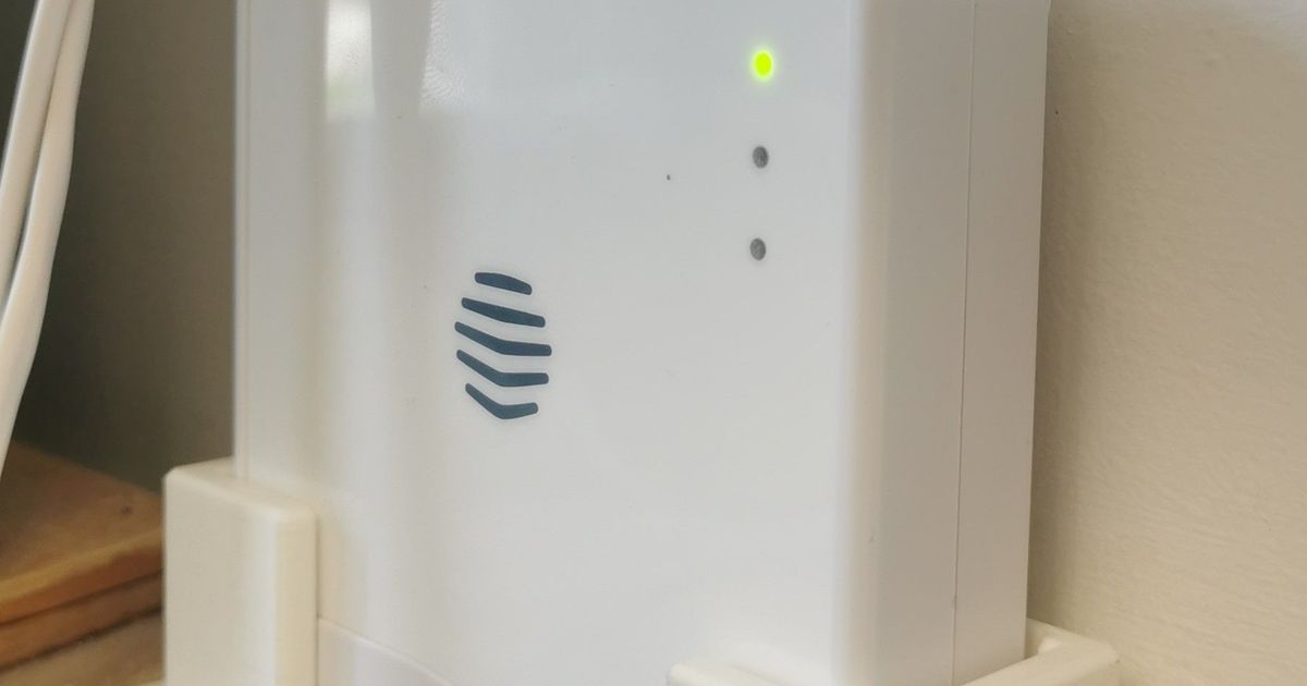 Stand to hold the Hive Receiver. by johnR18A2 | Download free STL model ...