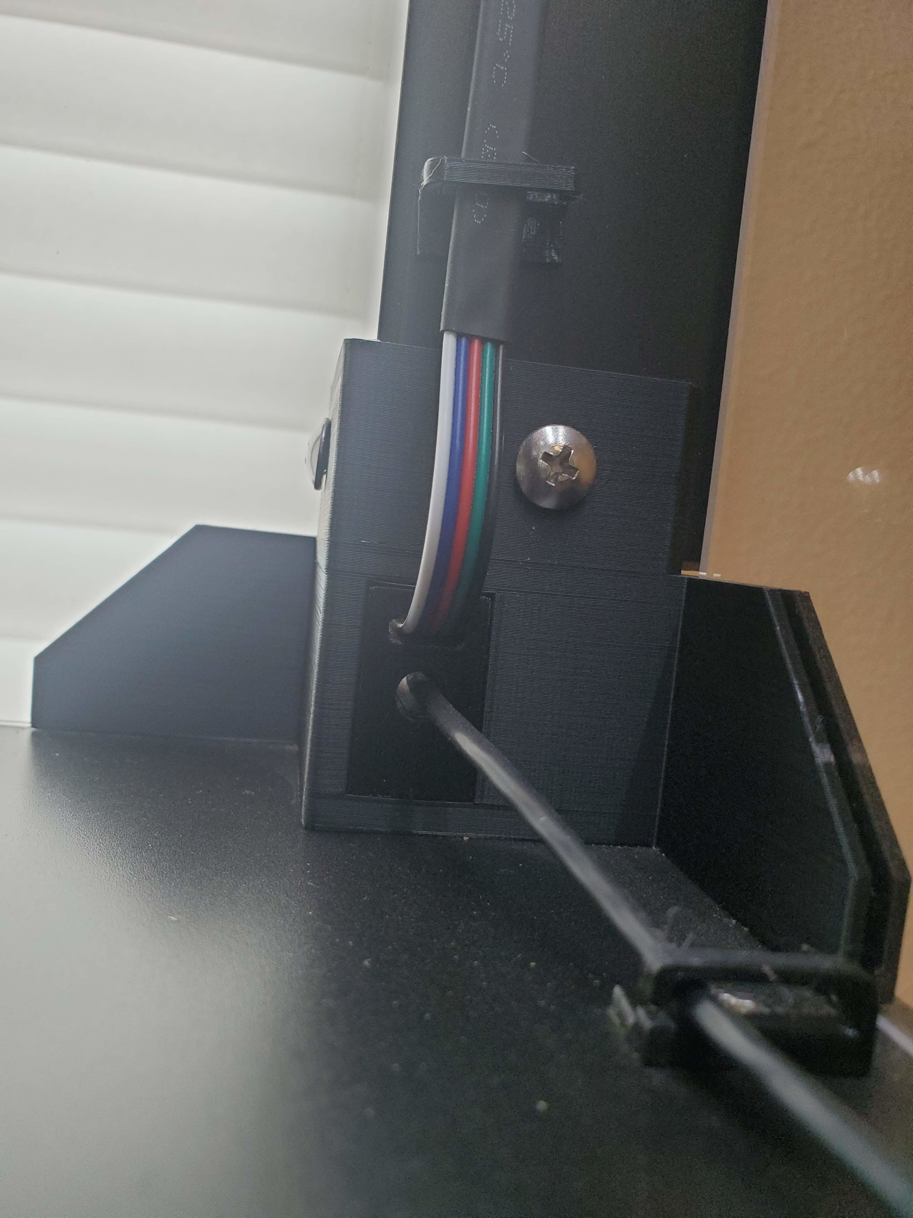 PSU Cable Lid for Prusa Enclosure V2 with RGBW Cable Pass-through by ...