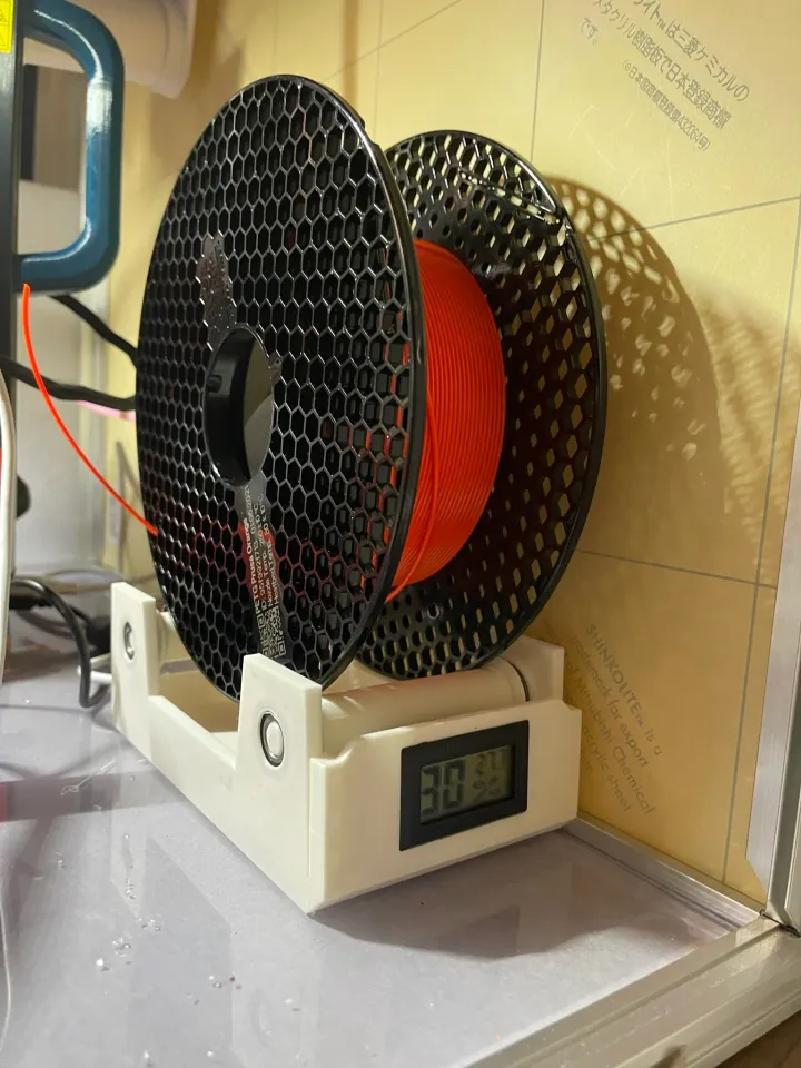 Filament dry box with hygrometer, bearing and silica gel case by Hana ...