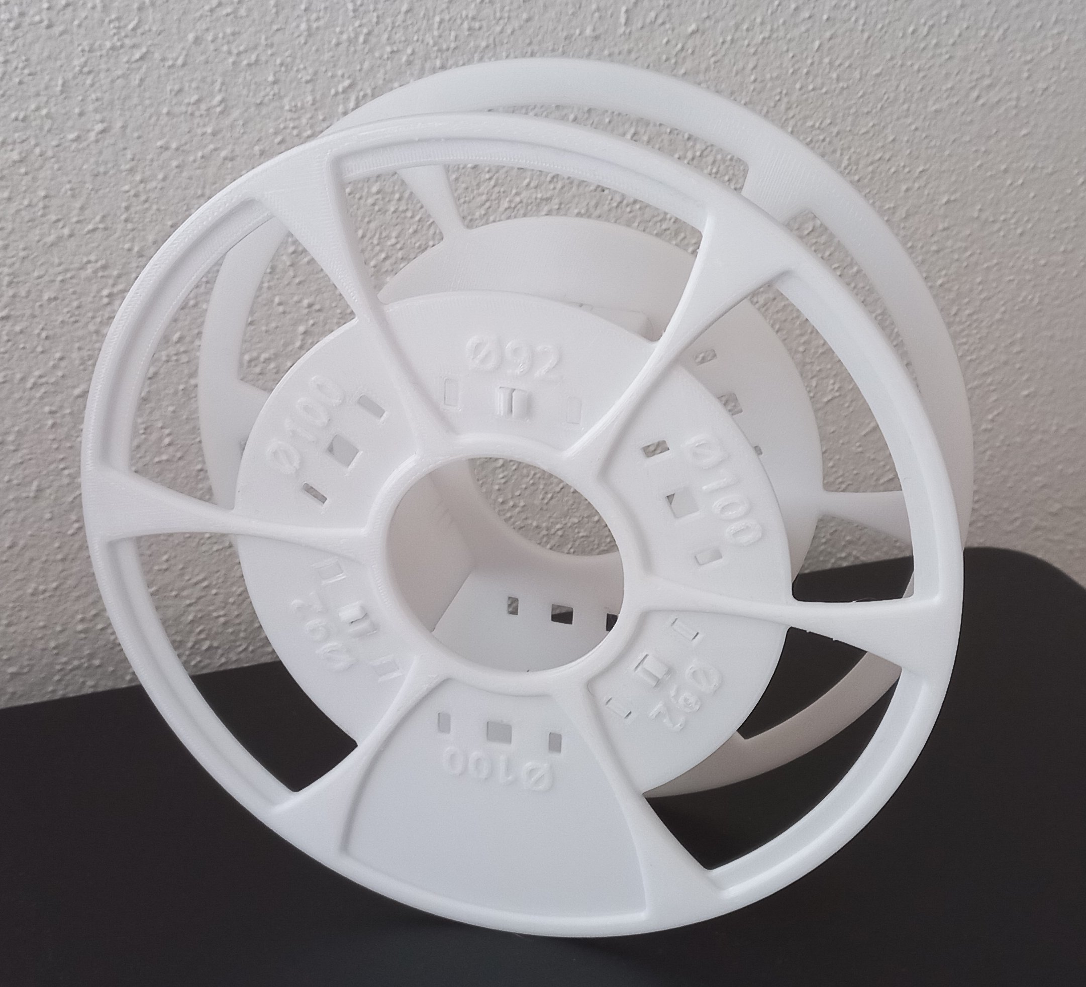 Simple filament spool by binominem | Download free STL model ...