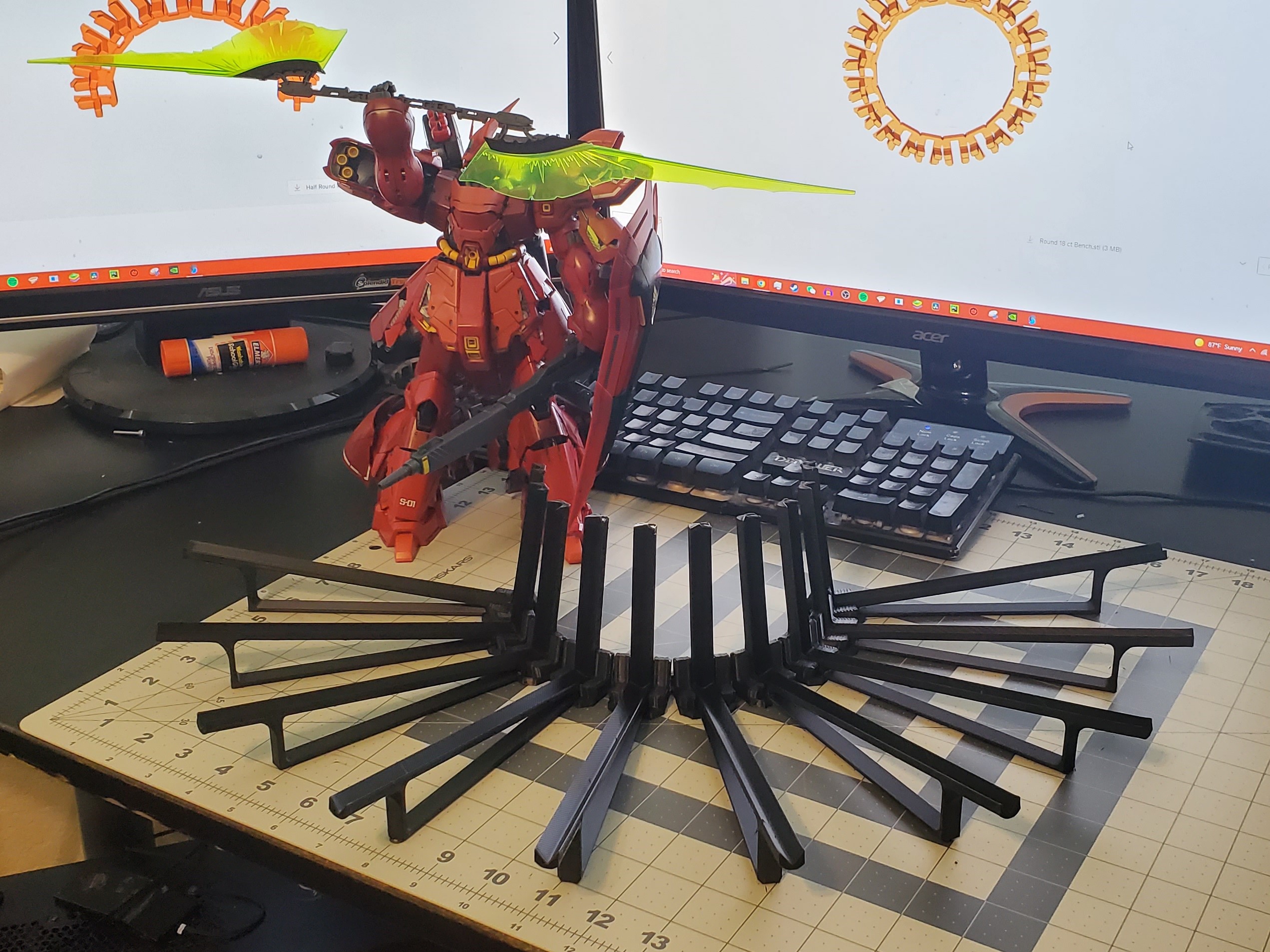 Modular Gunpla Plastic Model Runner Holder por PolymerOverland ...