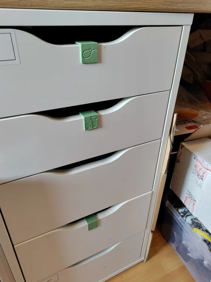 Alex drawer labels by MaxasRena | Download free STL model | Printables.com