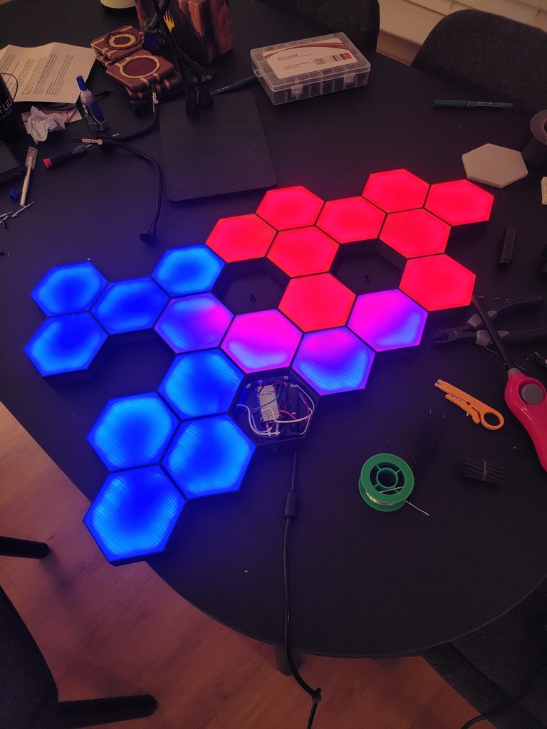 Customizable Hex Wall Lamp by Nitrocubane | Download free STL model ...