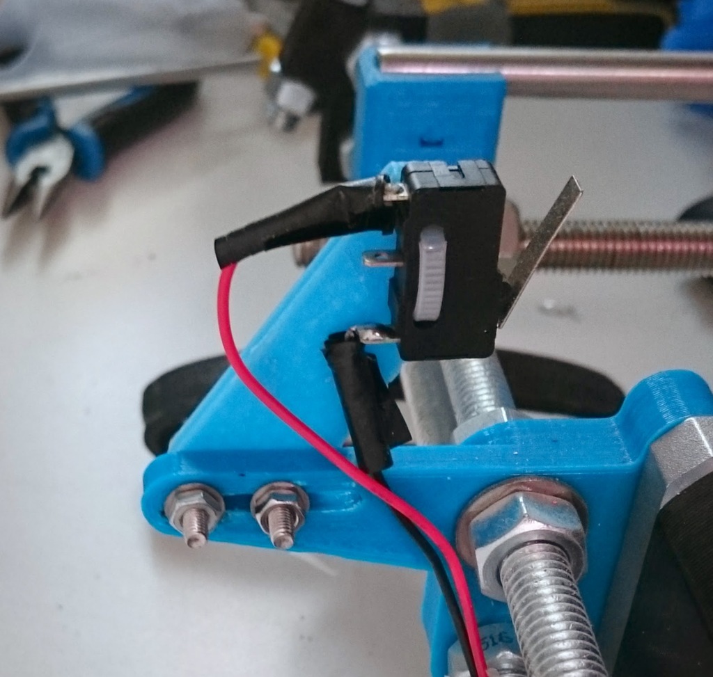 Prusa i3 rework Y endstop converter by Hugo | Download free STL model ...