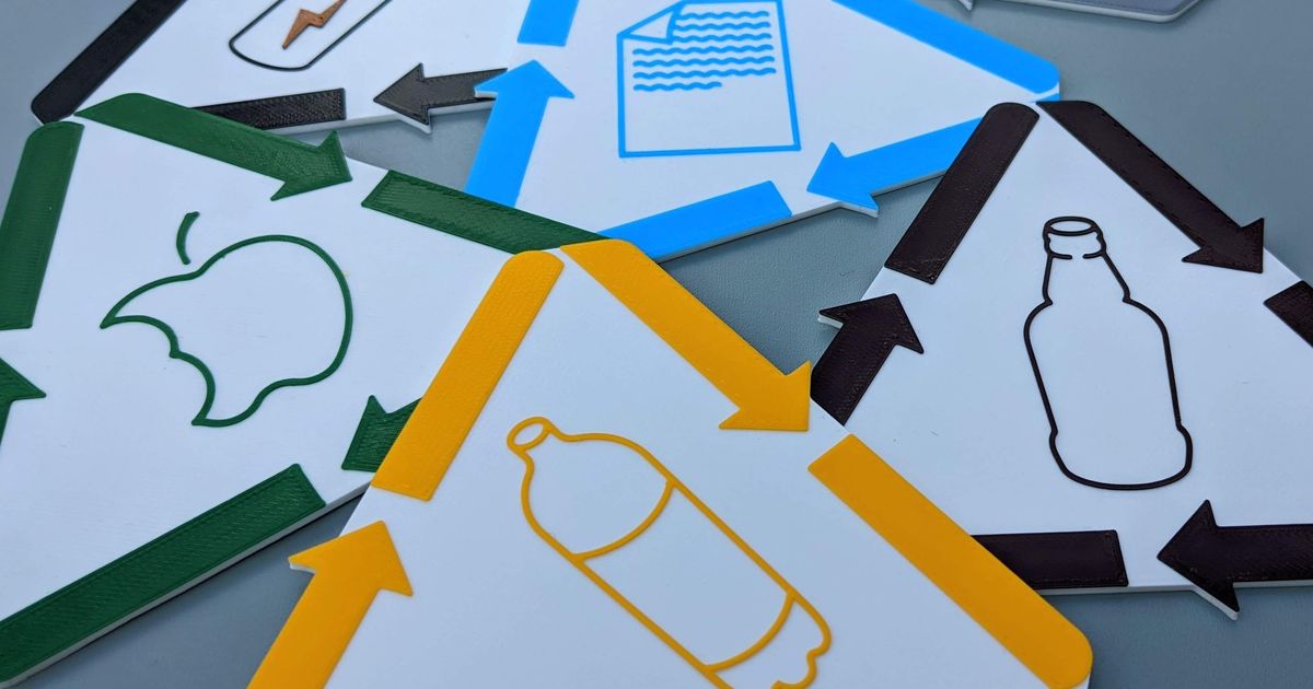 Recycling bin signs by Daniel Josvai | Download free STL model ...