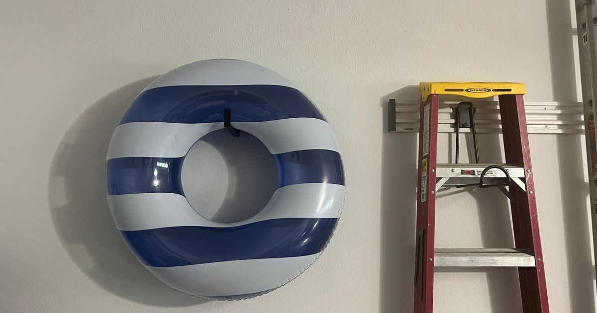 Pool Floatie Hook by Twisty 3D Prints | Download free STL model ...