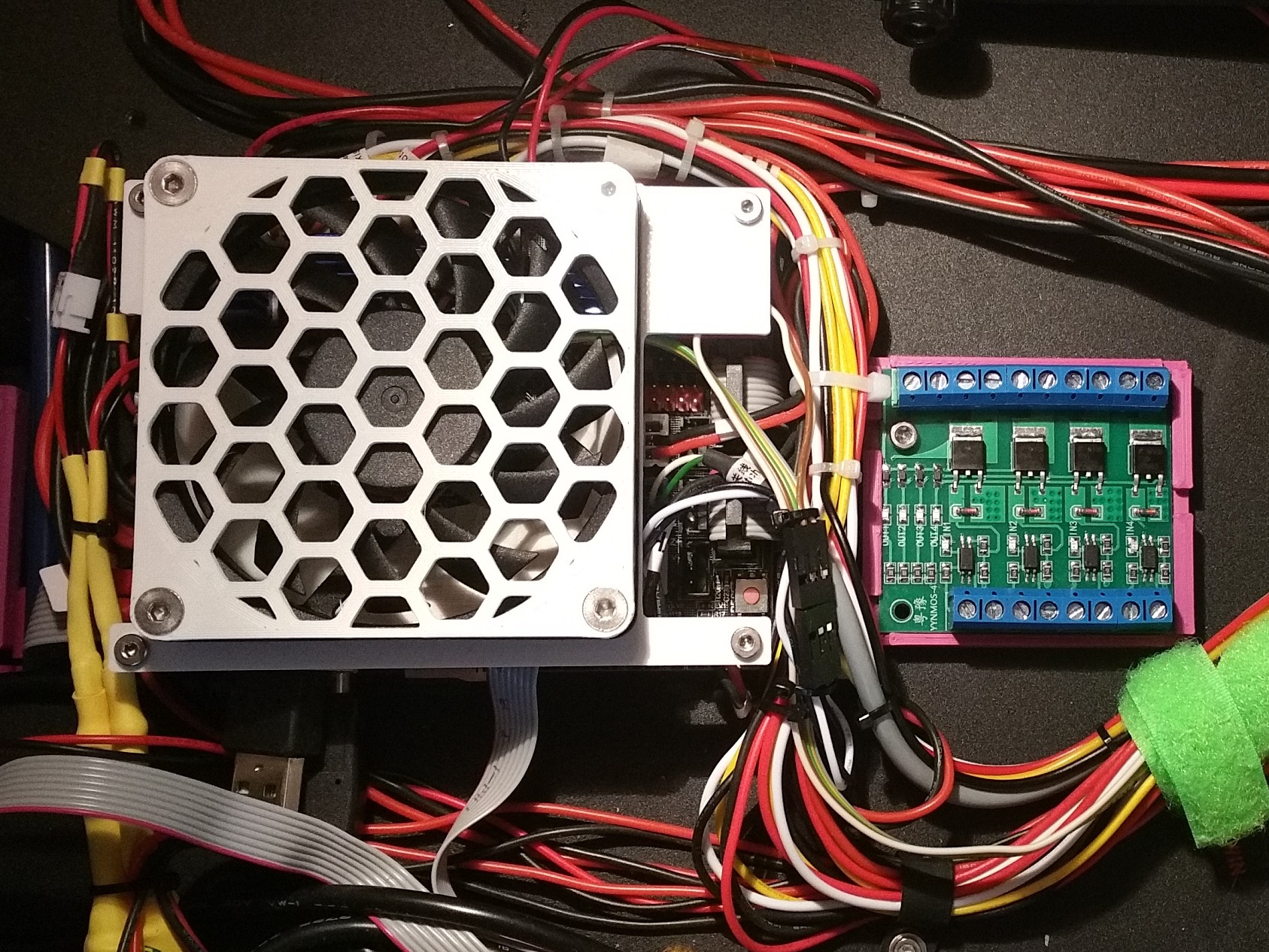 Mount base for 4-channel MOSFET board by andy | Download free STL model ...