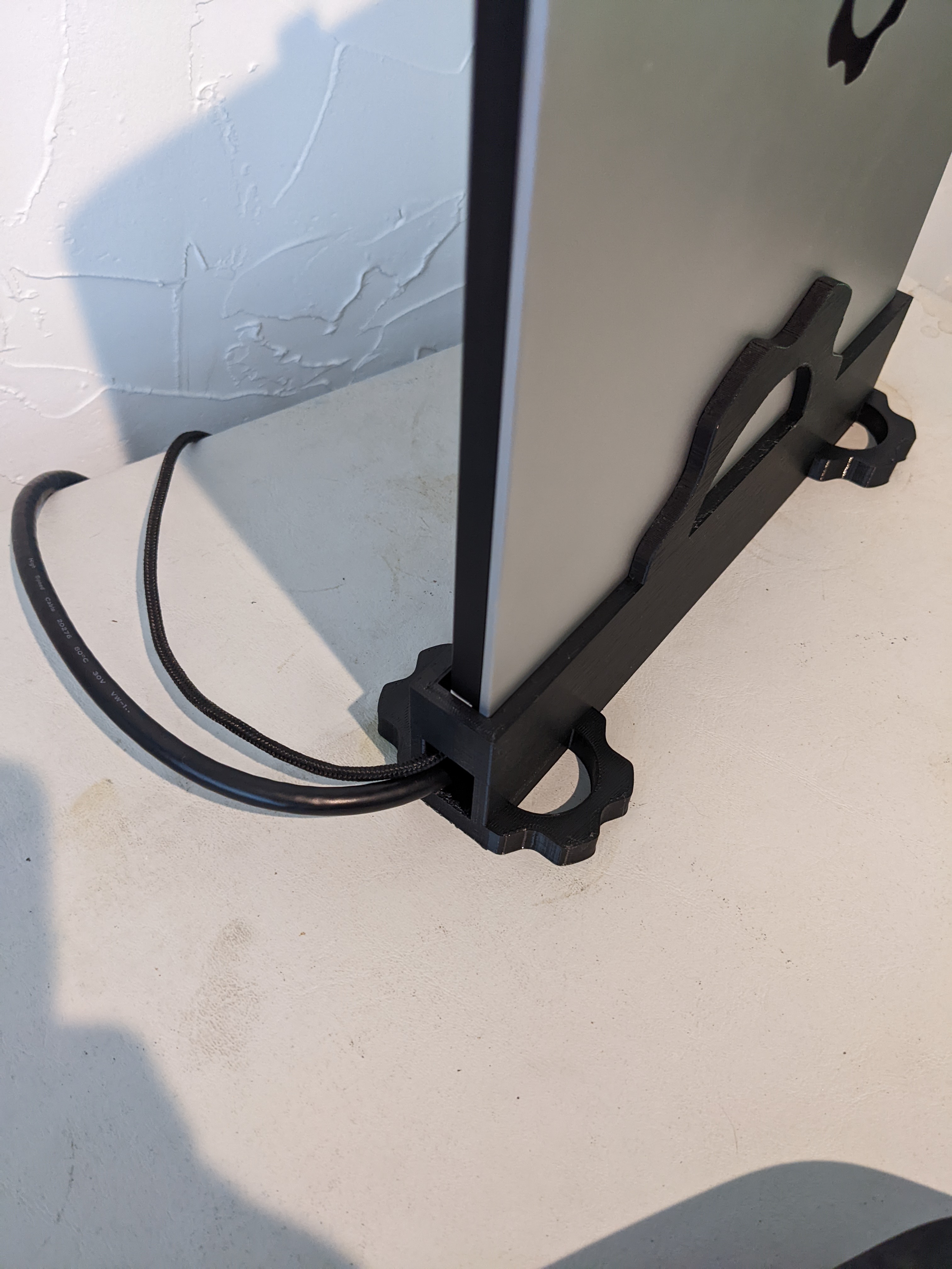 Framework Laptop Side stand by Matt H | Download free STL model ...